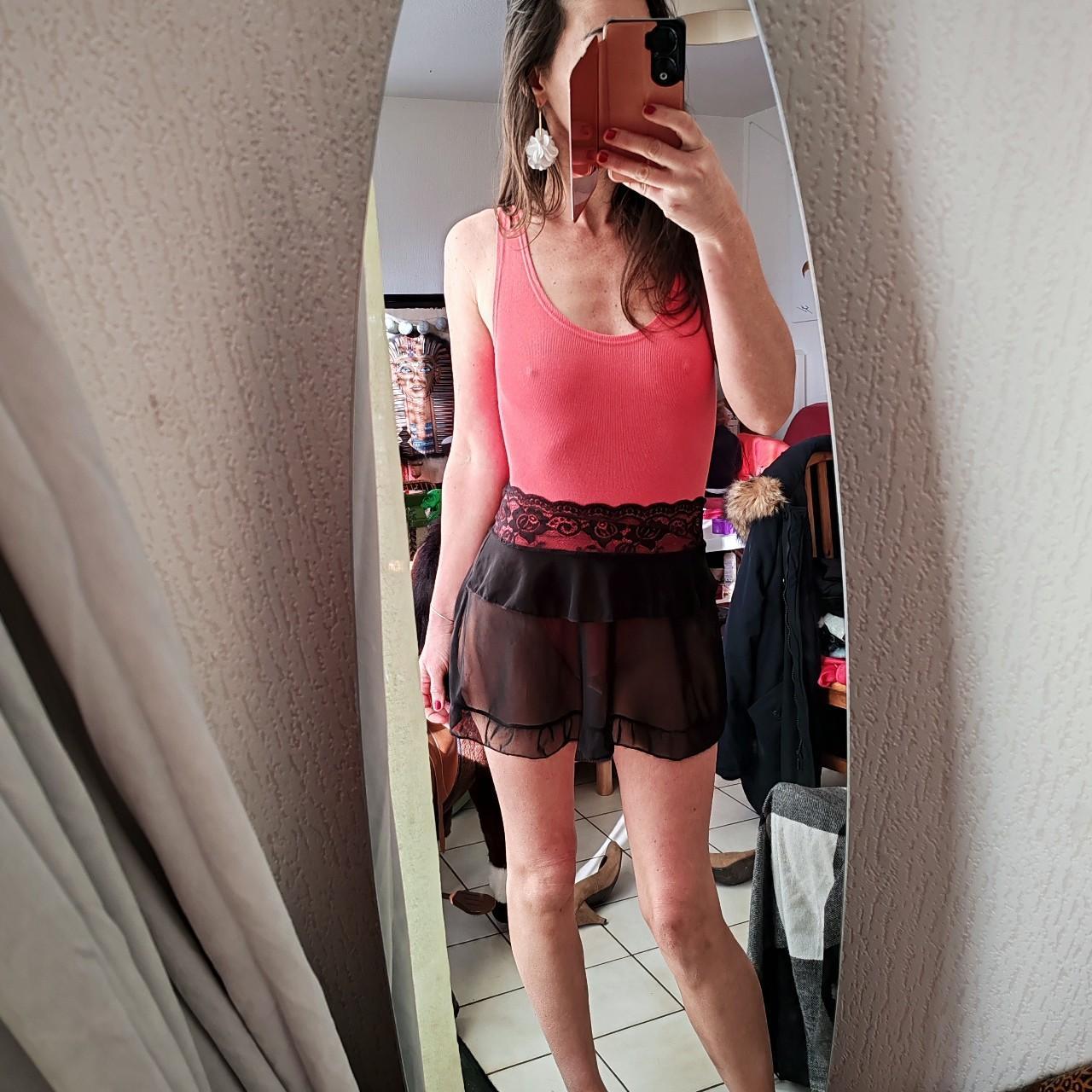 Mini Jupe lingerie transparente dentelle noire... - Depop