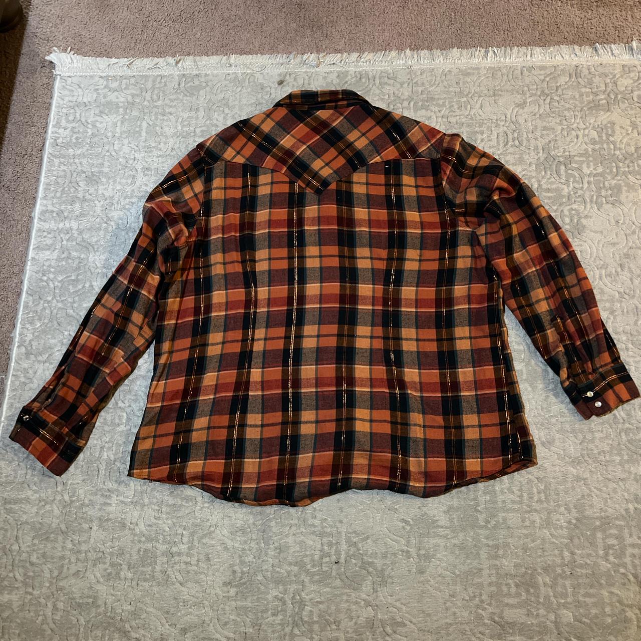 🌟 Wrangler Thin Flannel 🌟 Button Up/Worn Color:... - Depop
