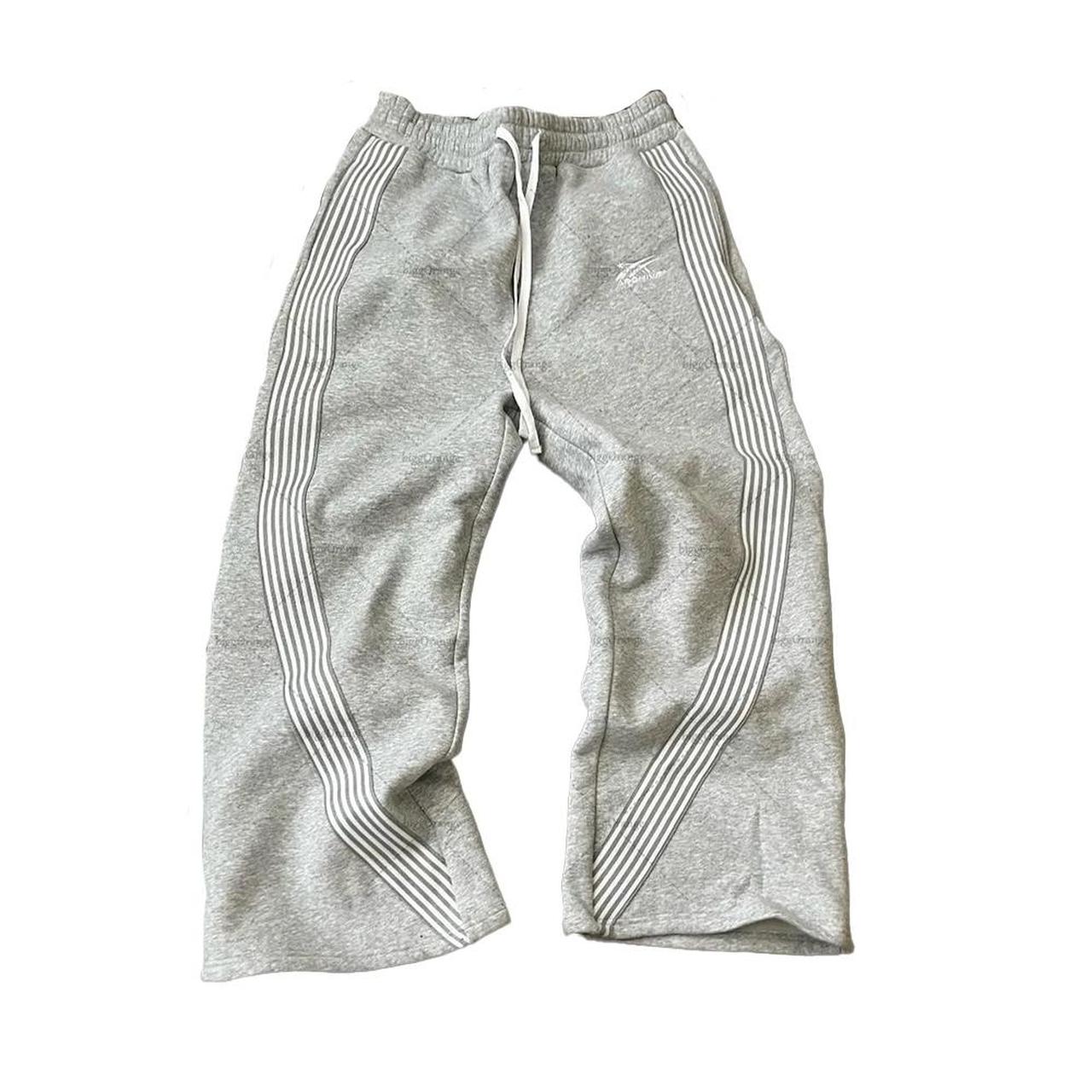 BAGGY GREY SWEATS - Super nice grey sweats - High... - Depop