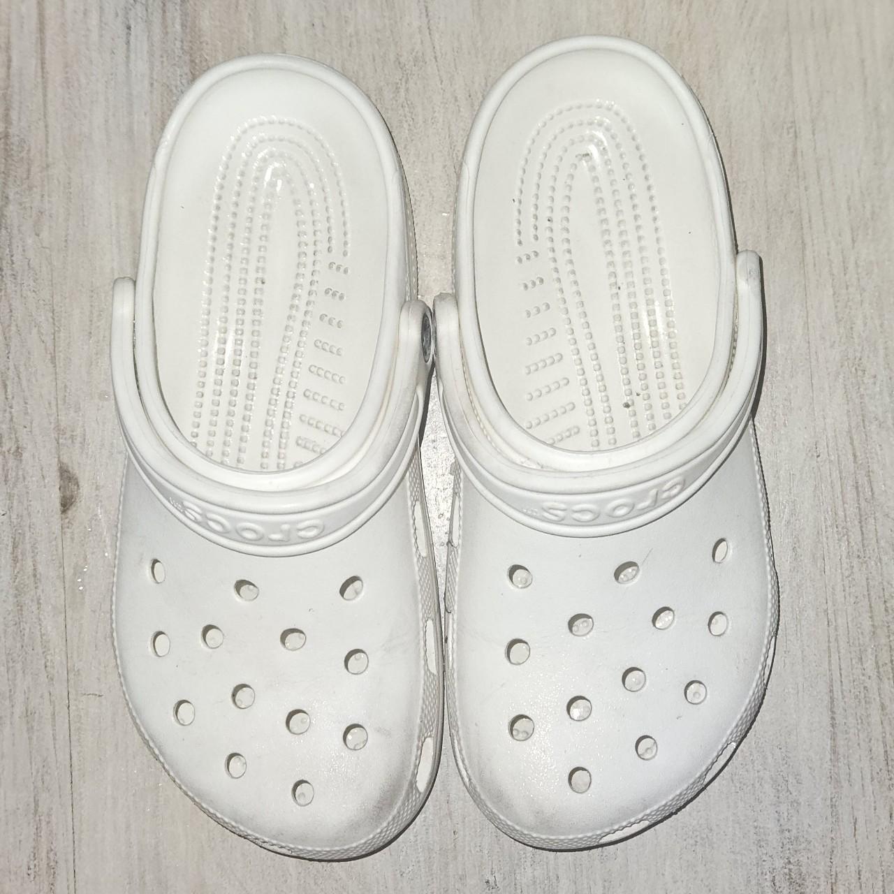 Womens size 8 crocs - Depop