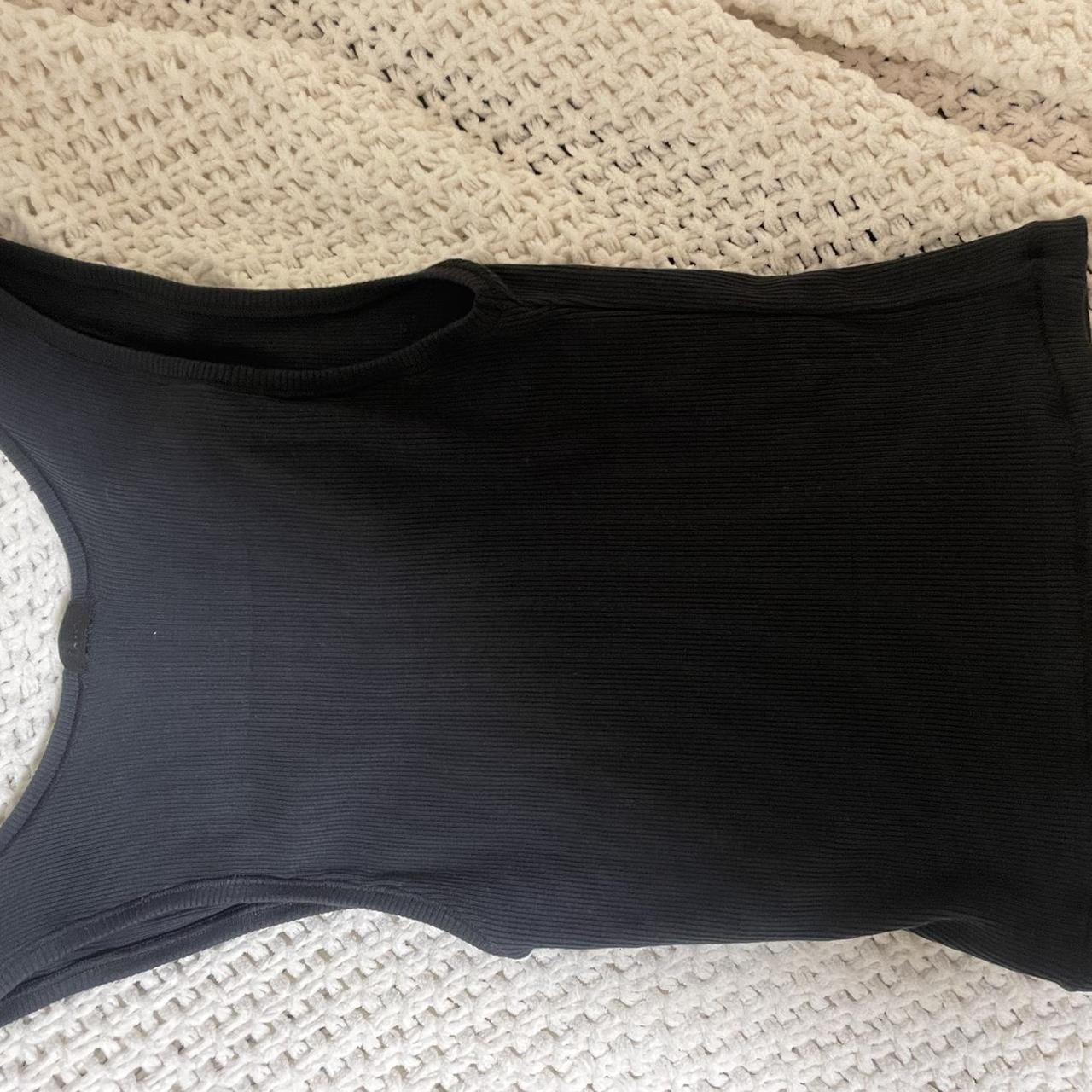 Skims small rib nit tank size small - Depop