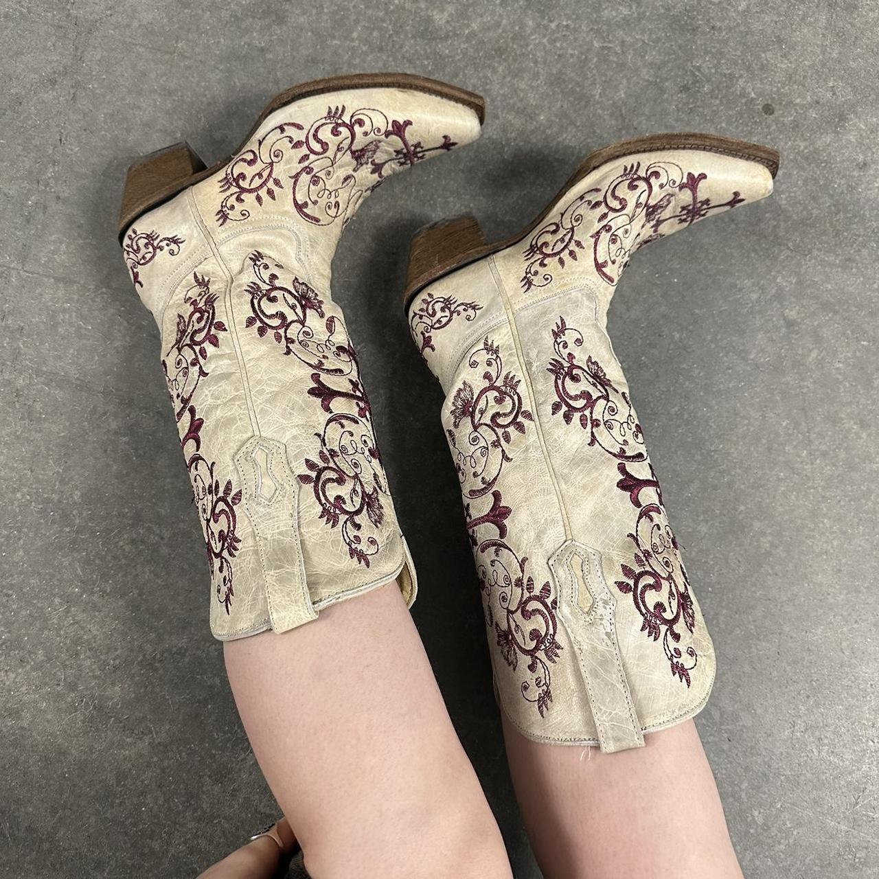 Corral Boots Women's Cream Boots | Depop
