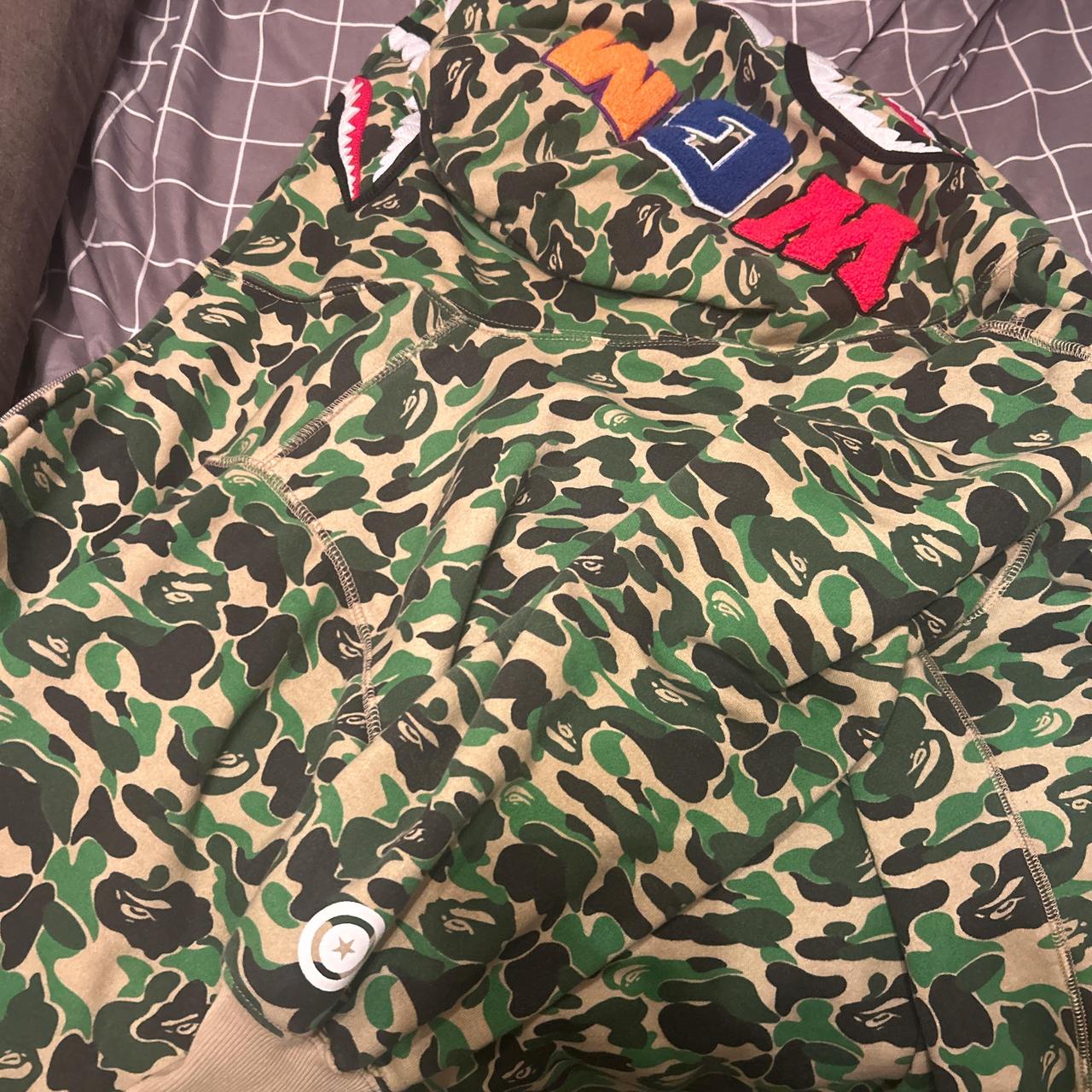REP bape hoodie (tryna get off my hands) *fits like... - Depop