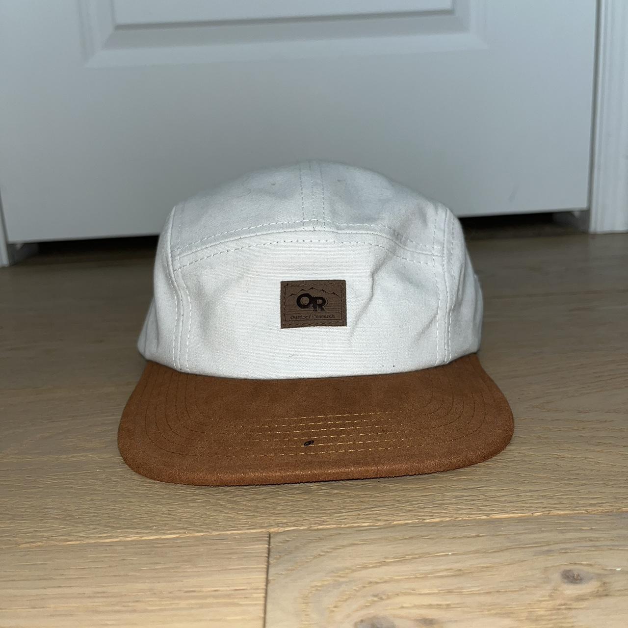 Multiple hats - Depop