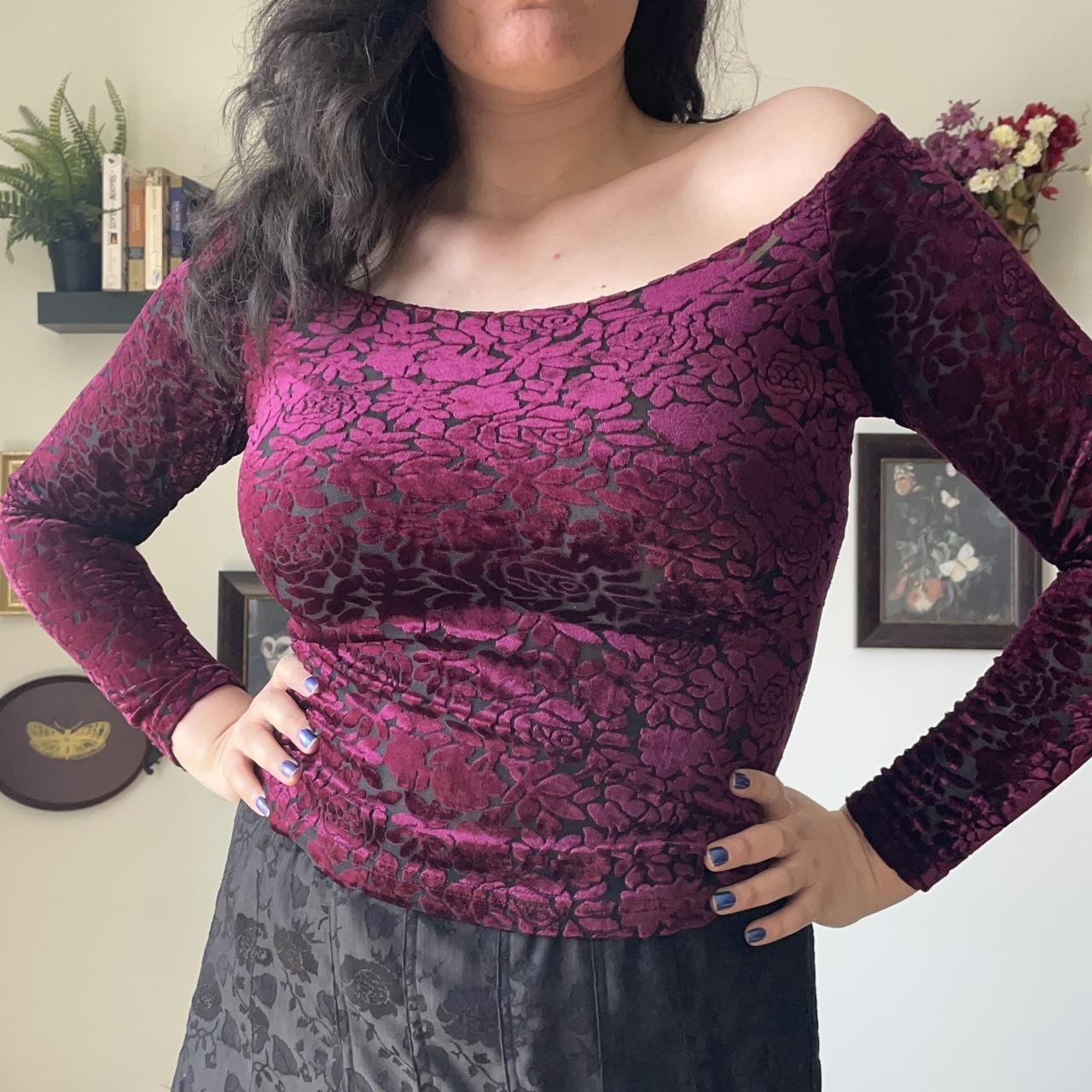 Burgundy floral velvet top - Depop
