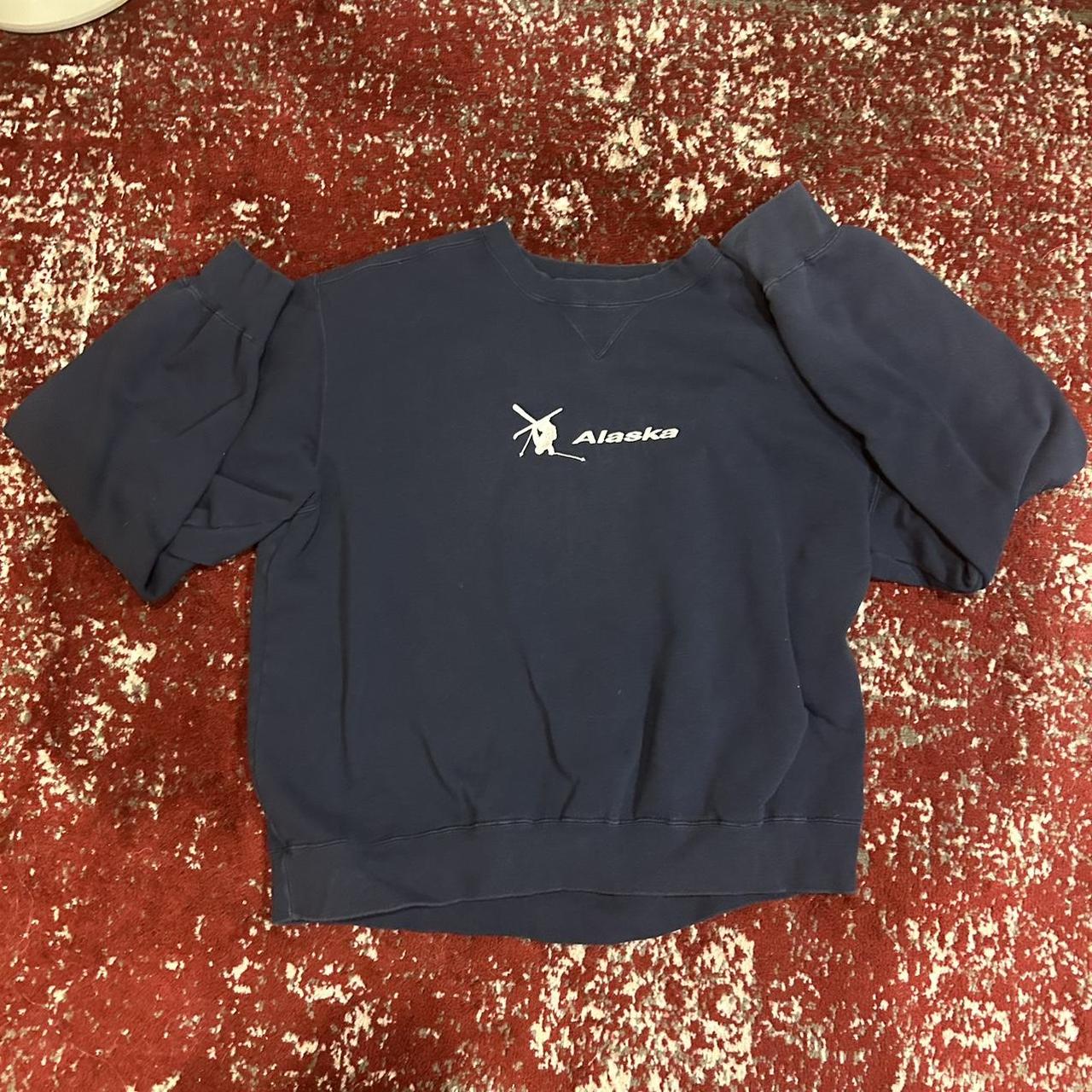 Alaska ski crewneck Fits like a xl/large - Depop