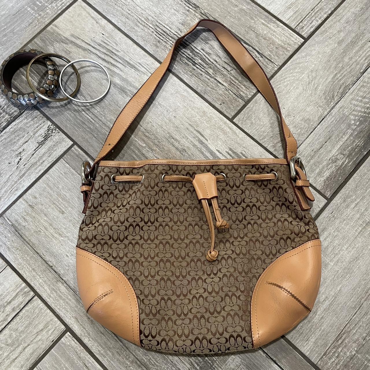 Coach BoHo, super cute vintage shoulder, small bag... | Depop