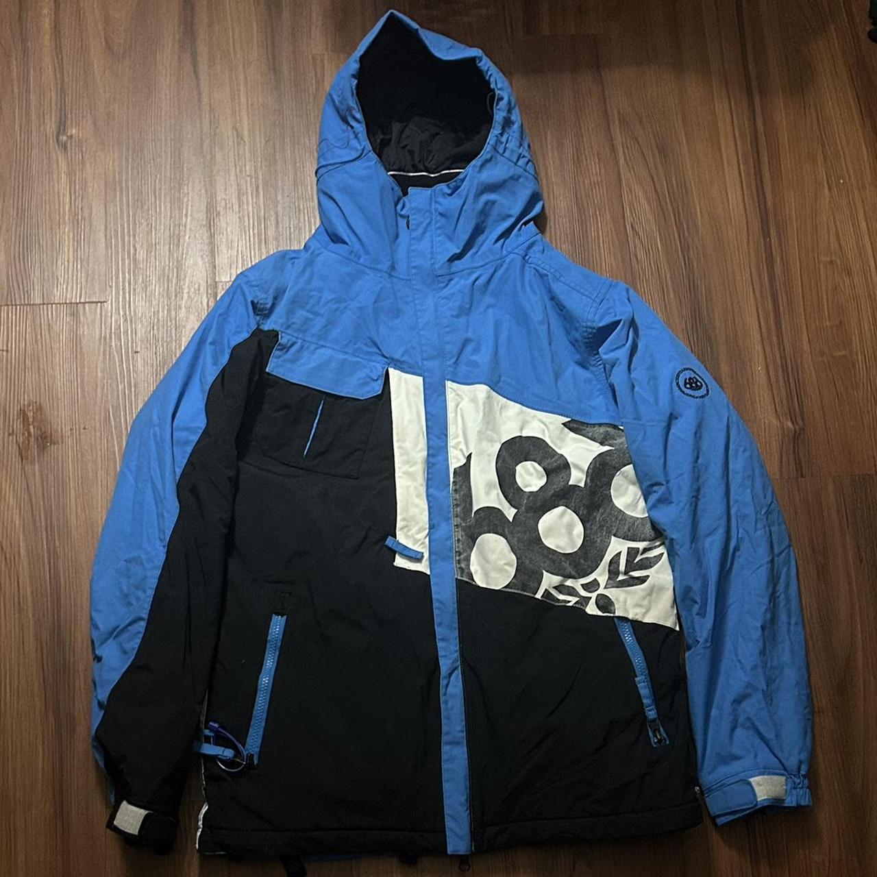 686 Snowboarding Jacket -Labeled Men’s Size Small... - Depop