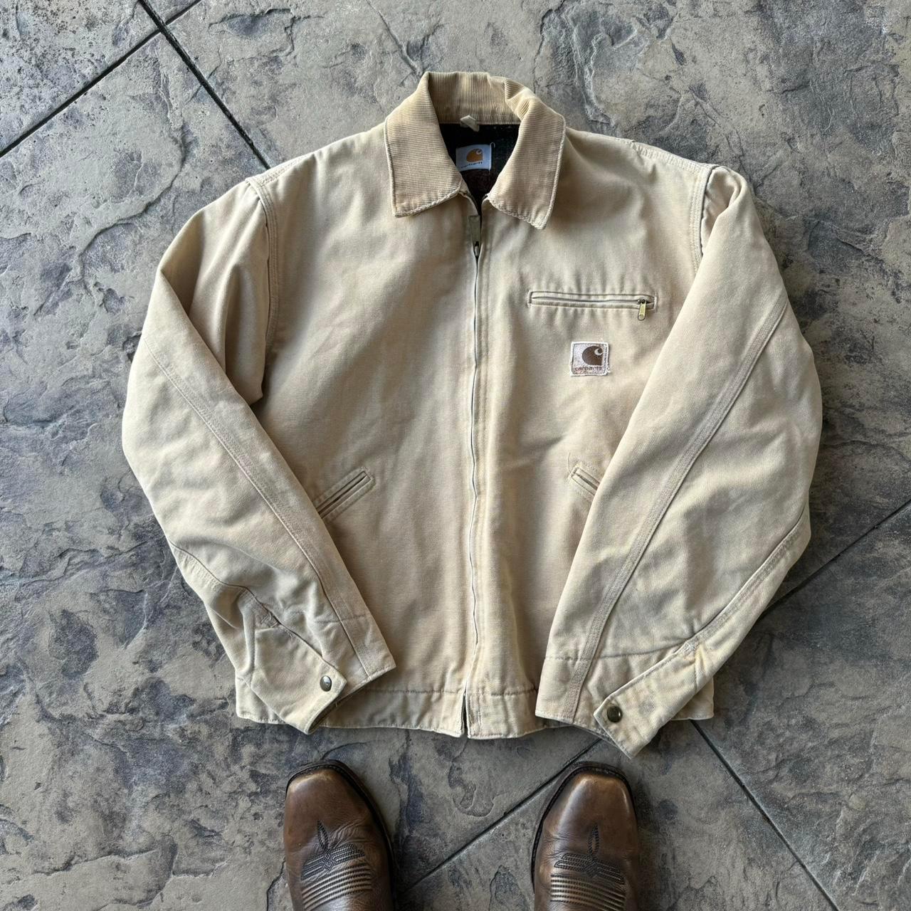 Carhartt men's tan and cream jacket - Depop