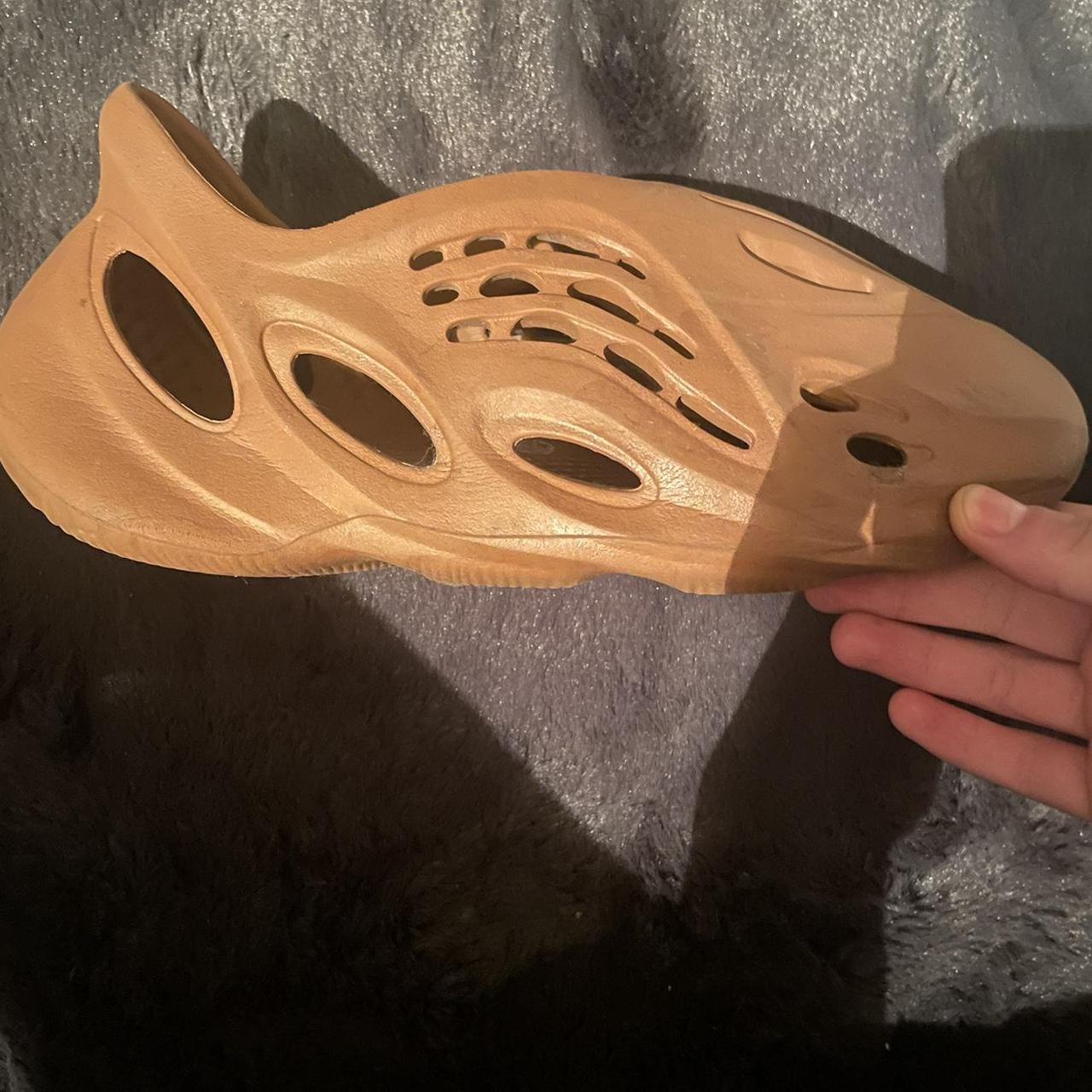 Clay Red Yeezy Foam Rnnr size 10 barely worn - Depop