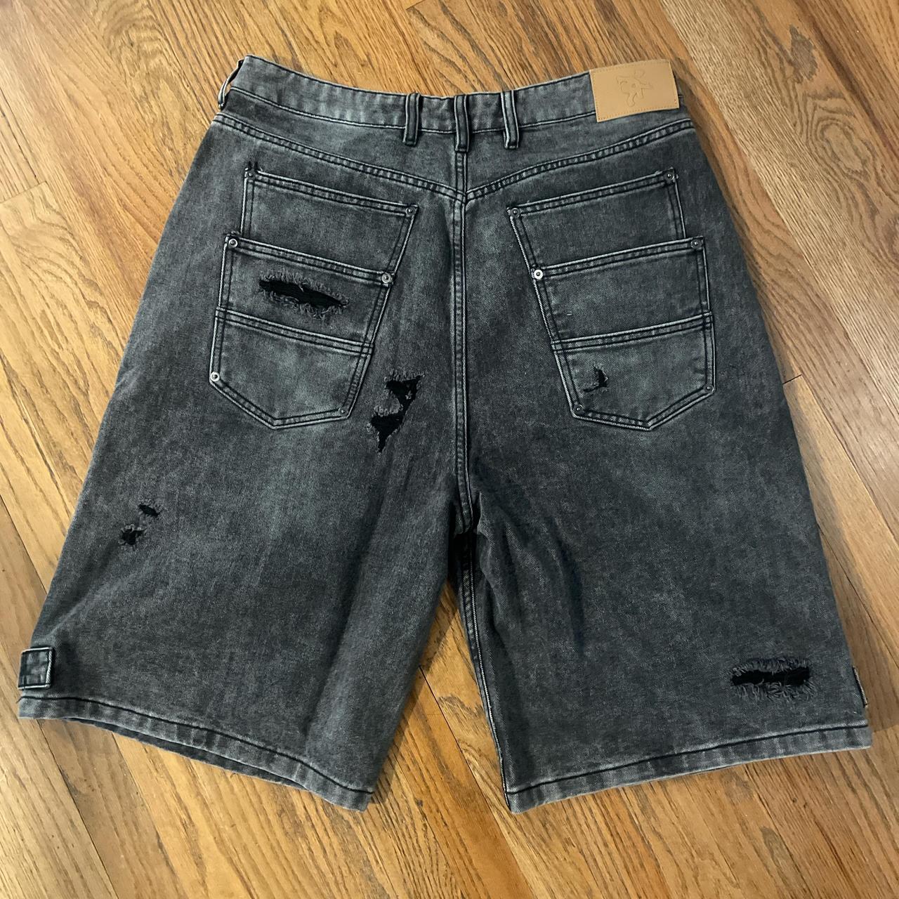 Project Capri Triple Pocket Jorts Size 34 Never worn... - Depop