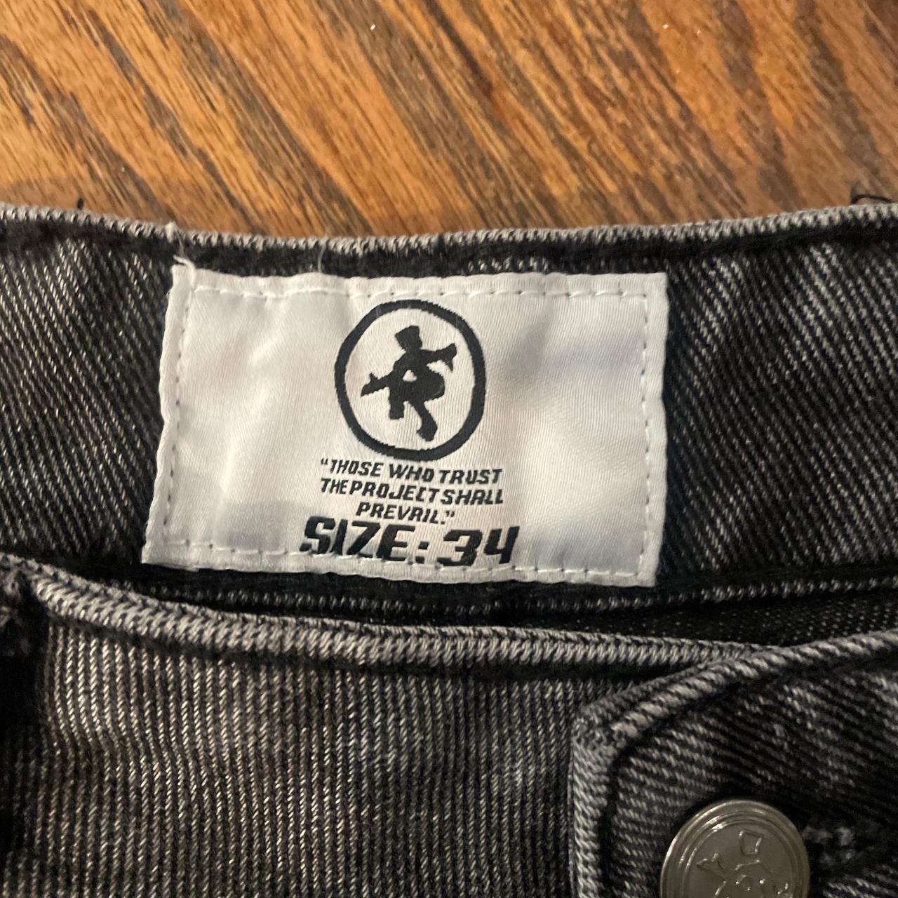 Project Capri Triple Pocket Jorts Size 34 Never worn... - Depop