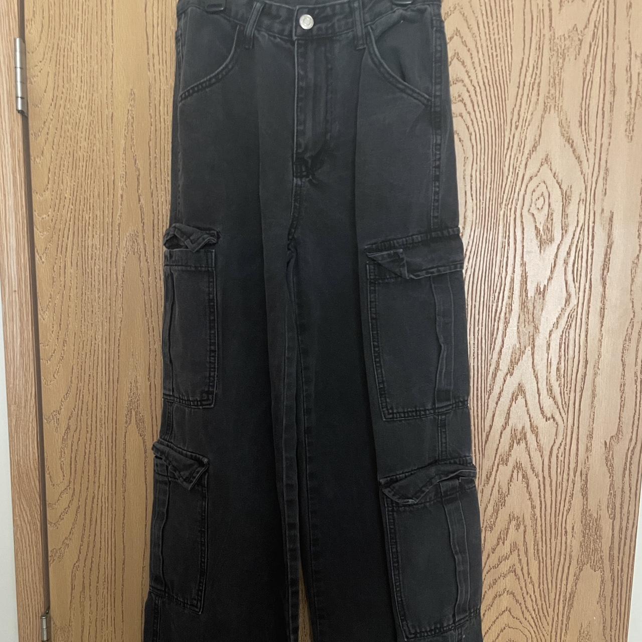 black cargo jeans size XS, baggy & fits waist! i... - Depop