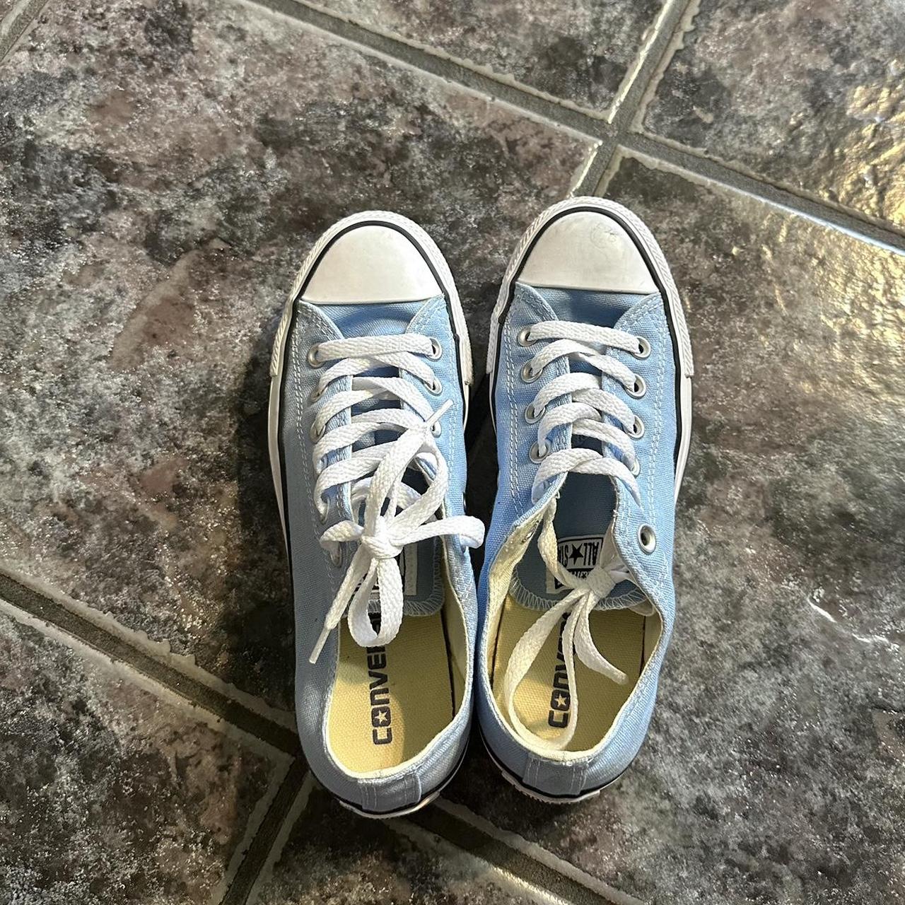 Light blue low top Converse, worn a few times, small... - Depop