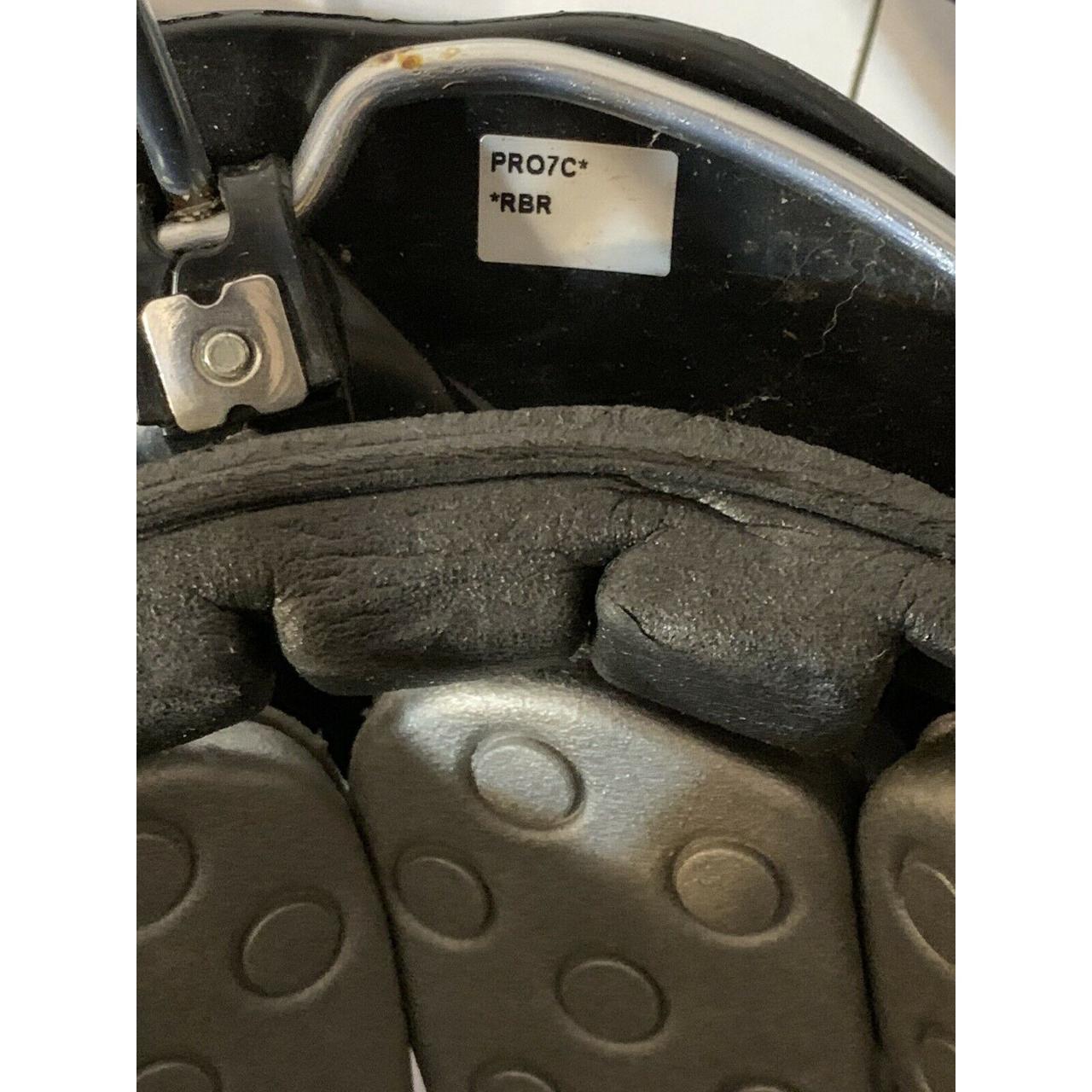 Cascade Pro 7 Lacrosse Helmet. Condition is... - Depop