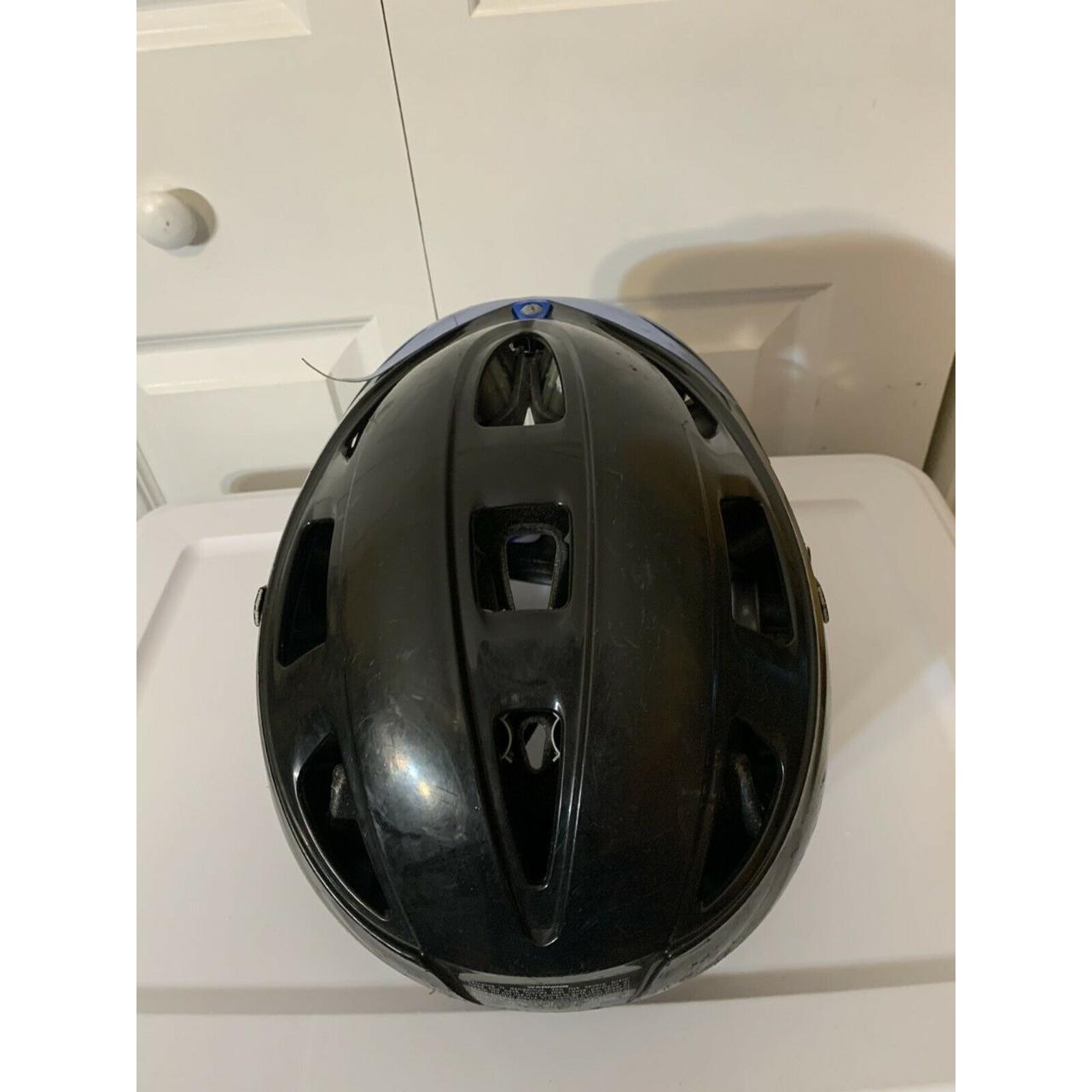 Cascade Pro 7 Lacrosse Helmet. Condition is... - Depop