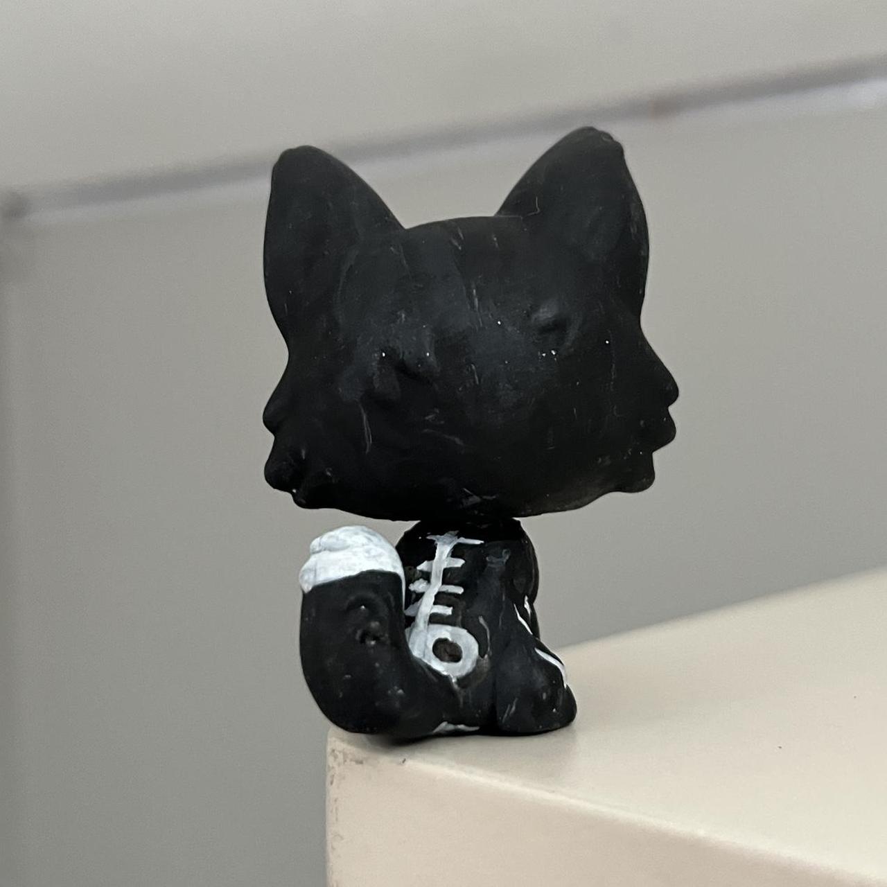 Littlest Pet Shop (LPS) Wolf Cat skeleton custom... | Depop