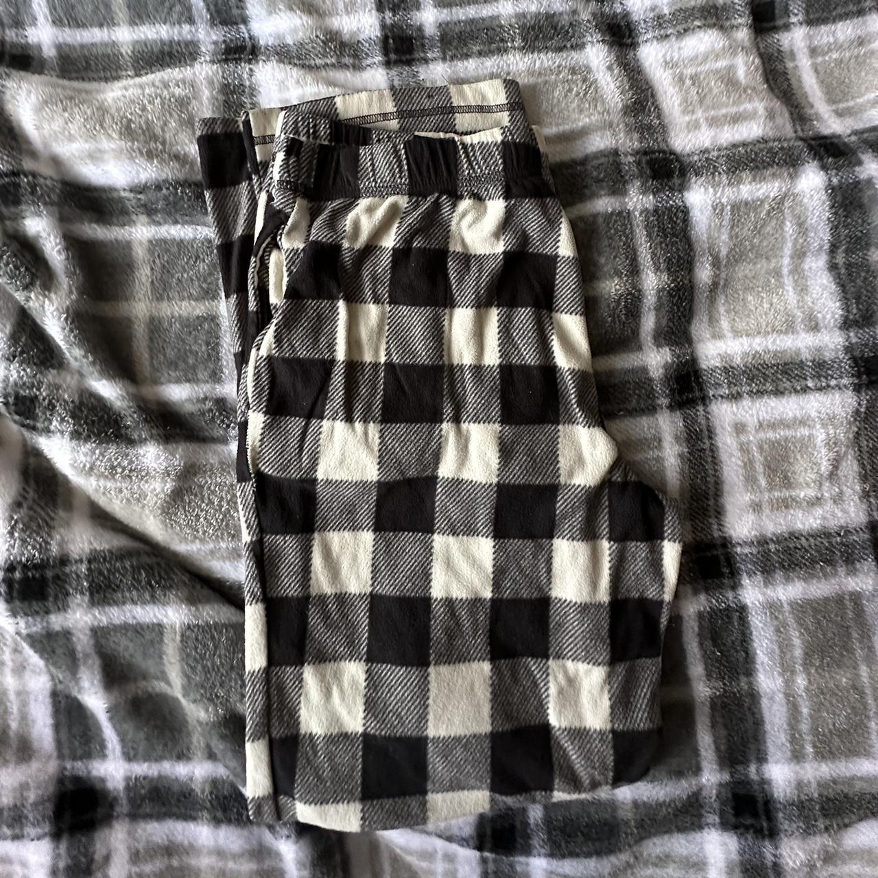 black/white pj pants: M - Depop