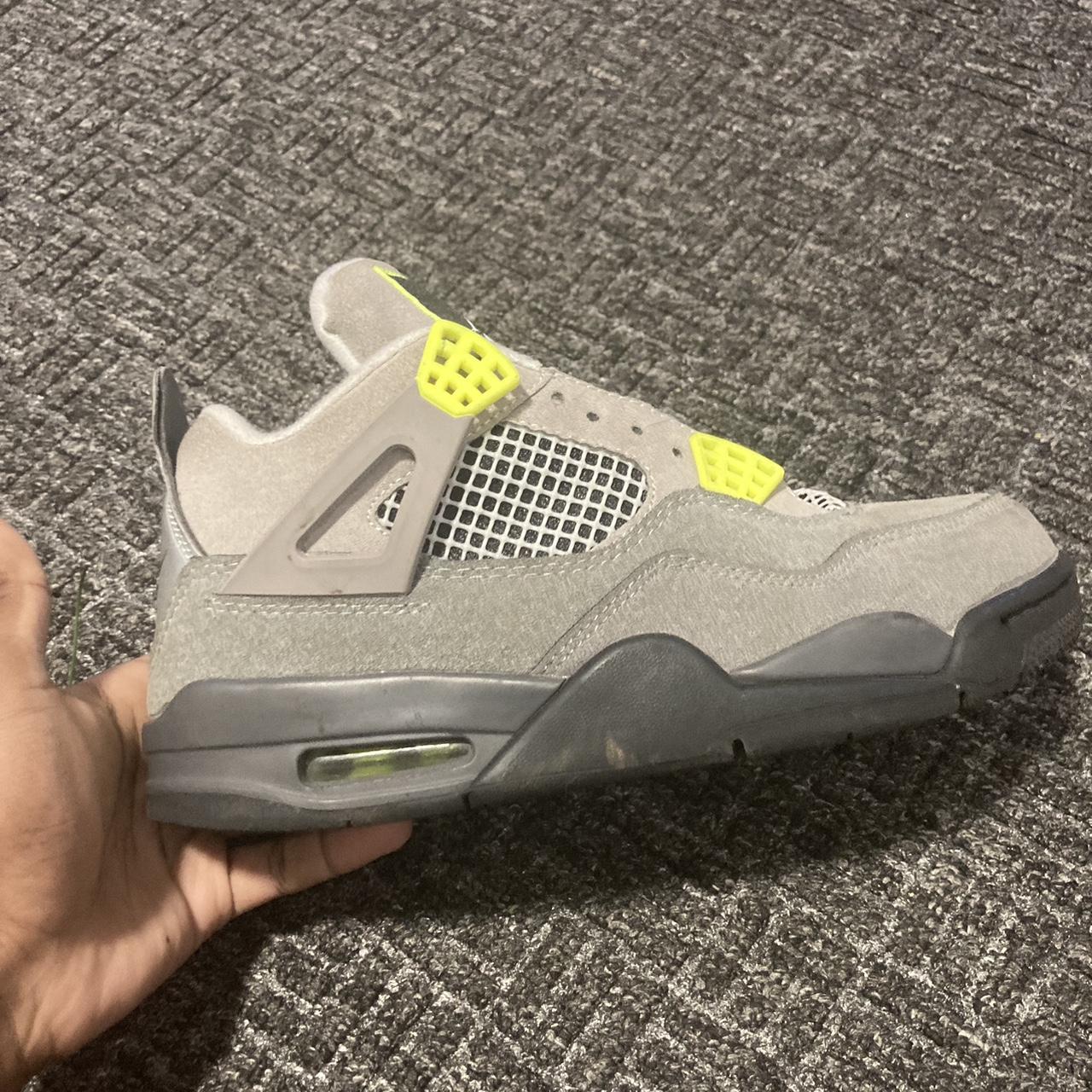 Jordon 4 Retro SE 95 Neon - Depop