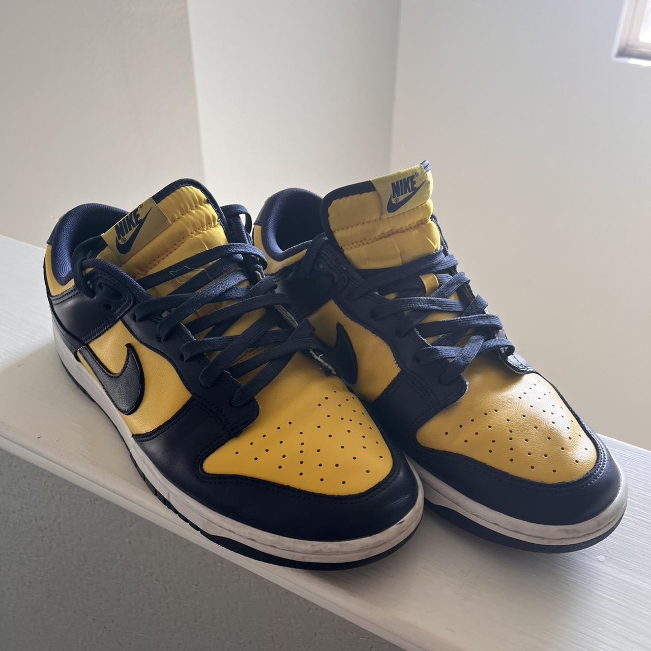 Nike Dunk Low Michigan State trainers - Depop