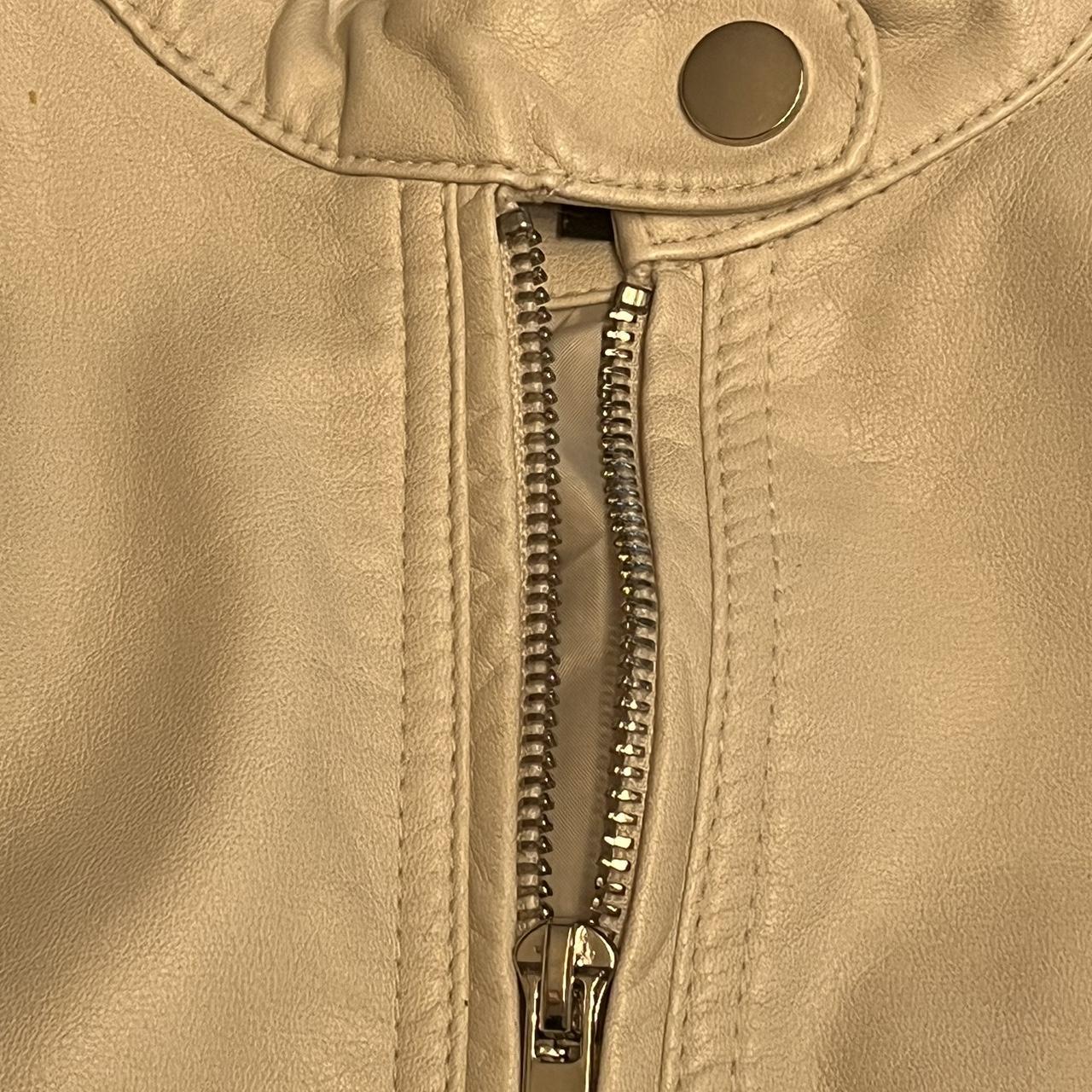 Beautiful Ana leather jacket size large cotton color - Depop