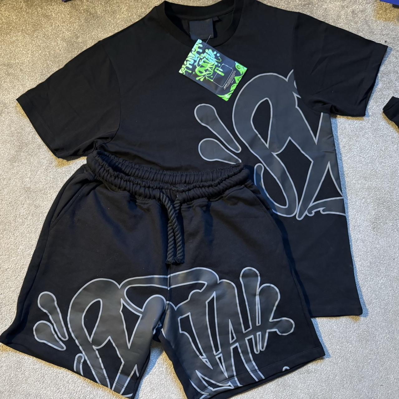 Syna set tried on Comes with dust bag and stickers... - Depop