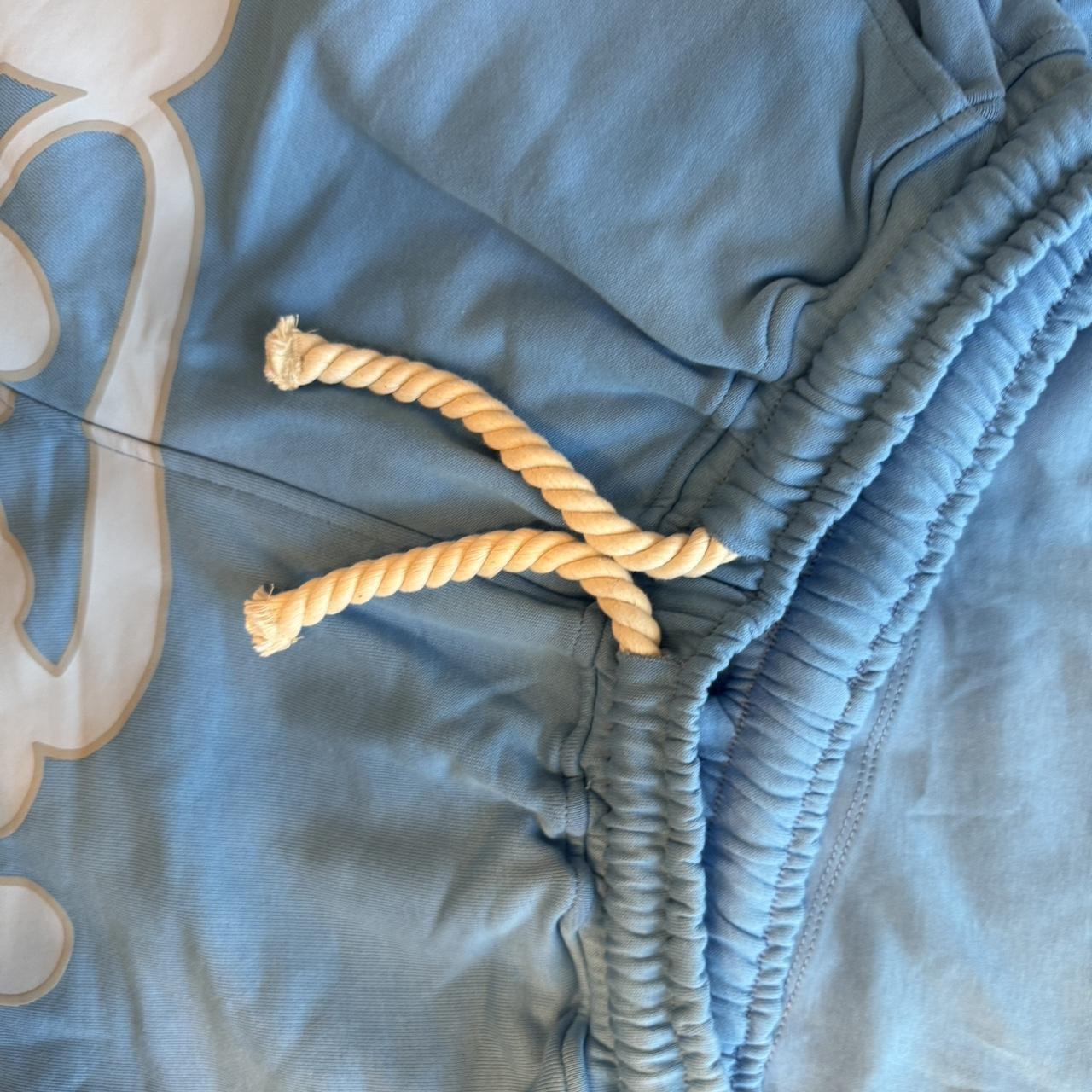 SYNA WRLD BABY BLUE SET Comes w stickers and bag... - Depop