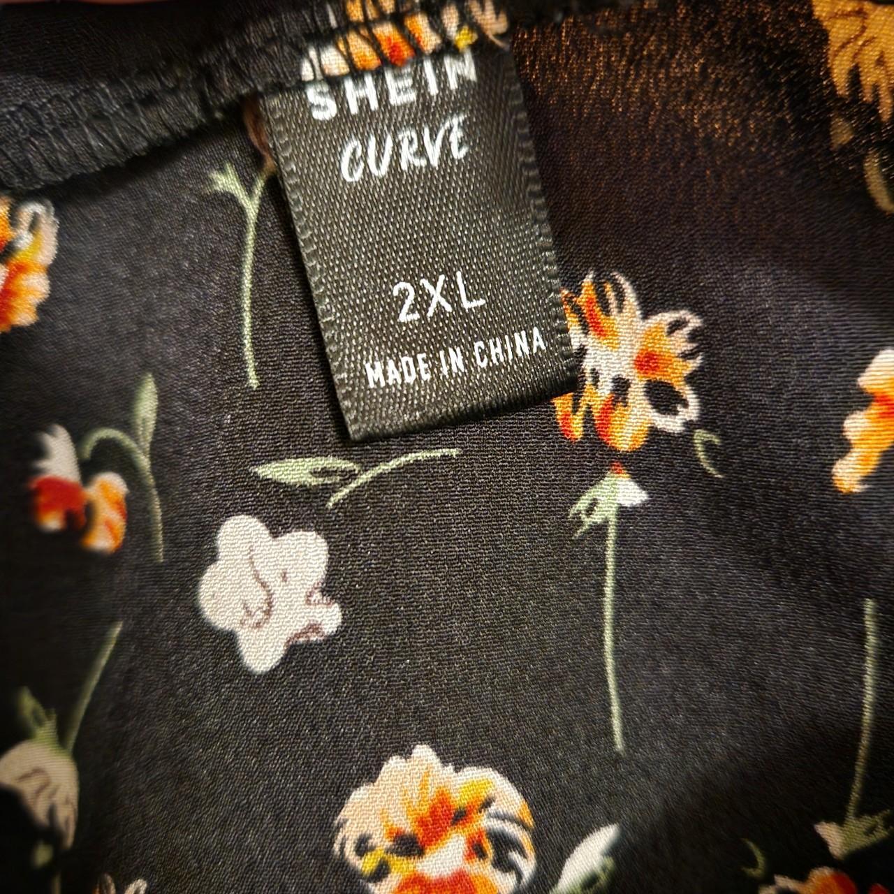 Shein 2XL floral midi skirt, worn maybe twice - Depop