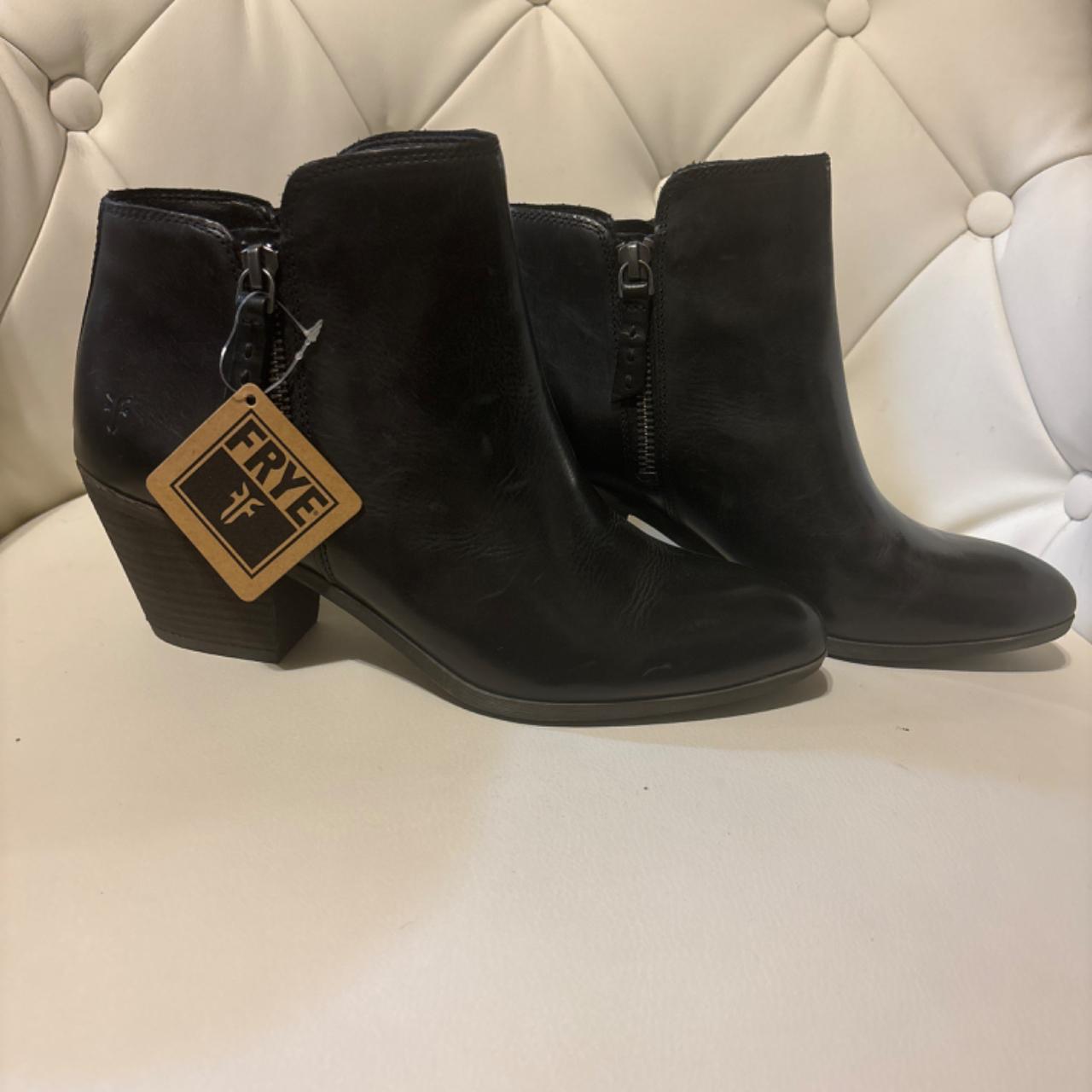 Never worn Authentic Frye booties - Depop