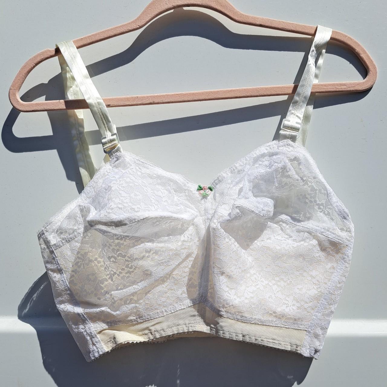 1950s Longline Bullet Bra in Deadstock Vintage... - Depop