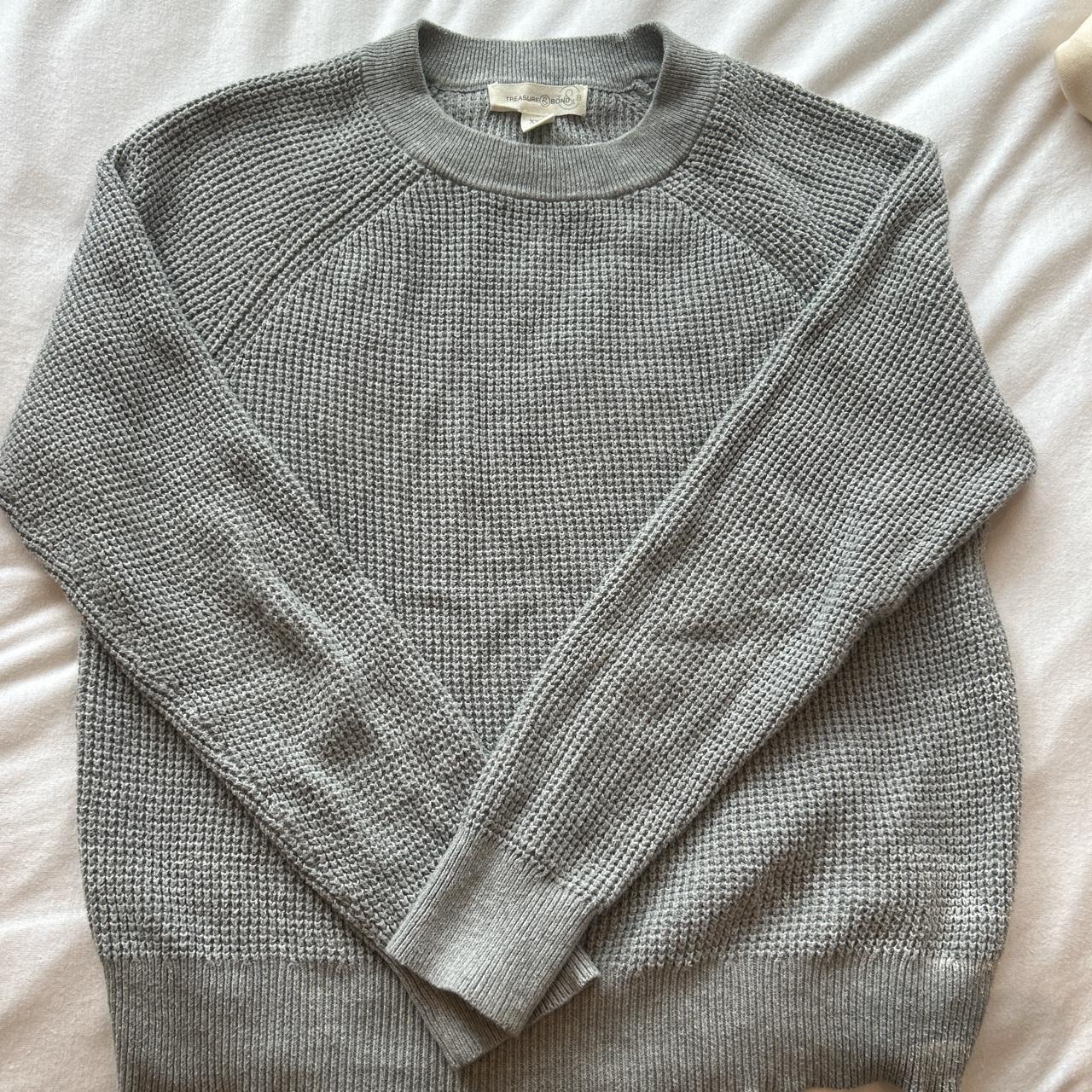 small basic grey sweater this is a really great... - Depop
