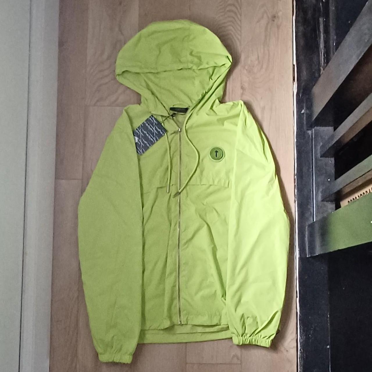 Trapstar lime windbreaker size L - Depop