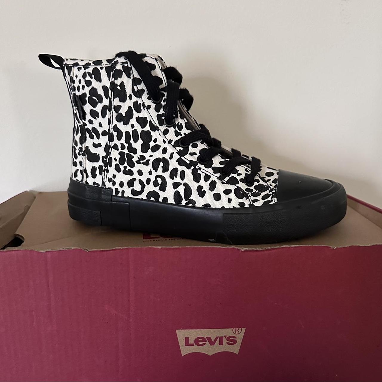 Levi’s elite leopard shoes, size: women’s 6, brand... | Depop