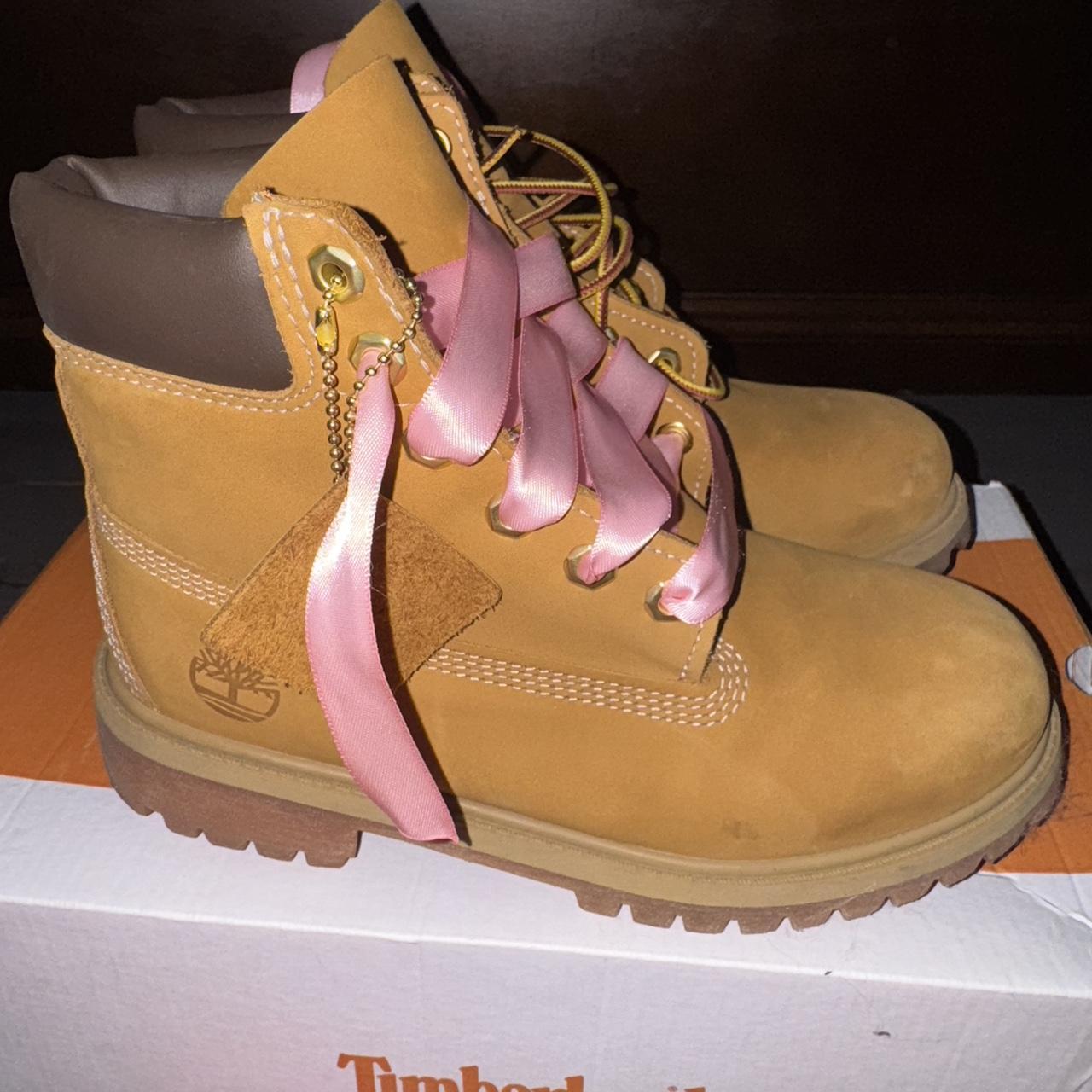 timberlands comes with regular laces and also pink... | Depop