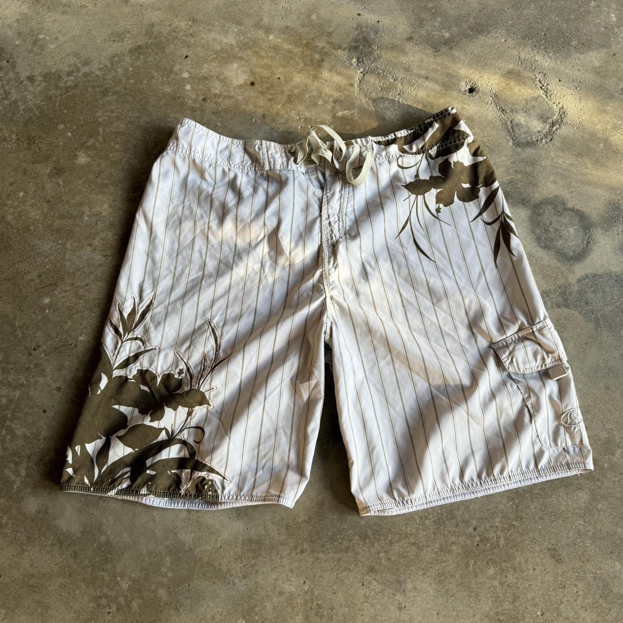 Y2K Quiksilver Trunks - Size 38 - Nice Detail | Depop
