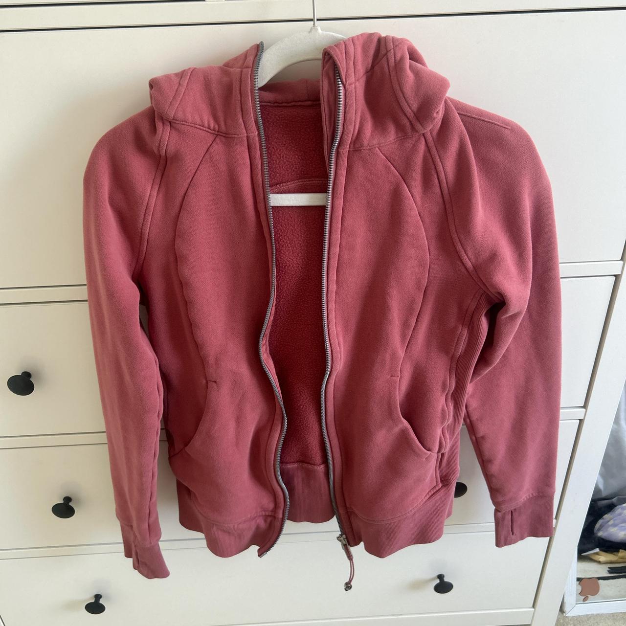 Lululemon pink scuba - Depop