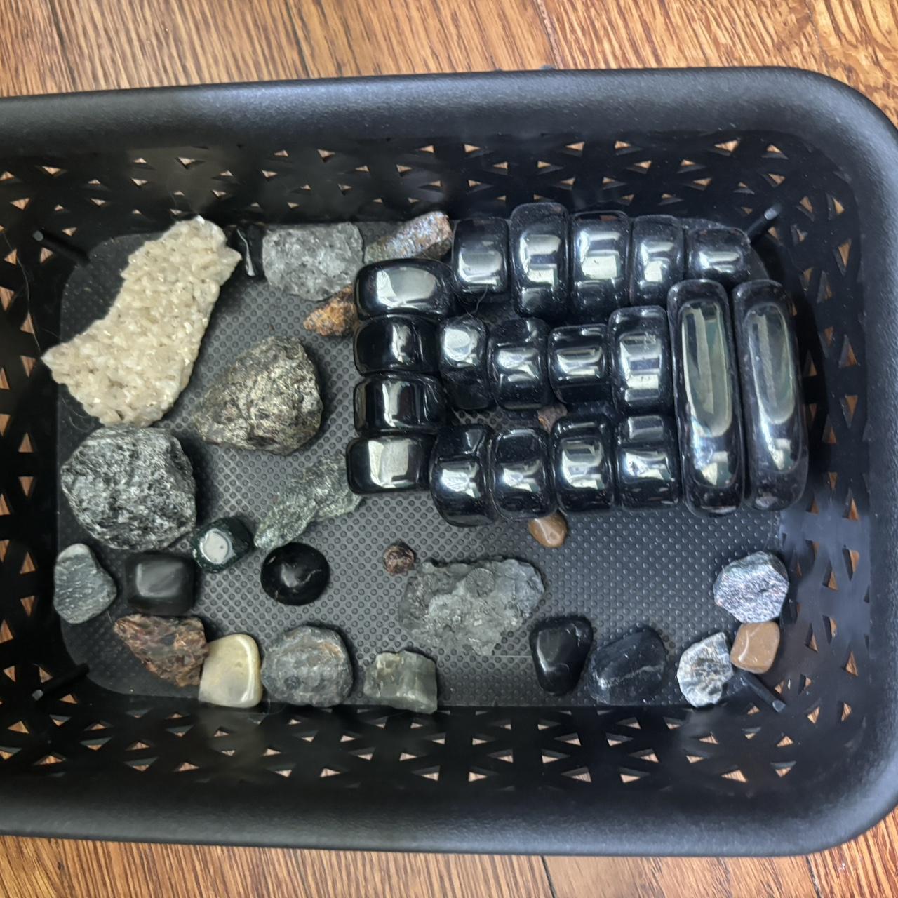 Random crystals All included - Depop