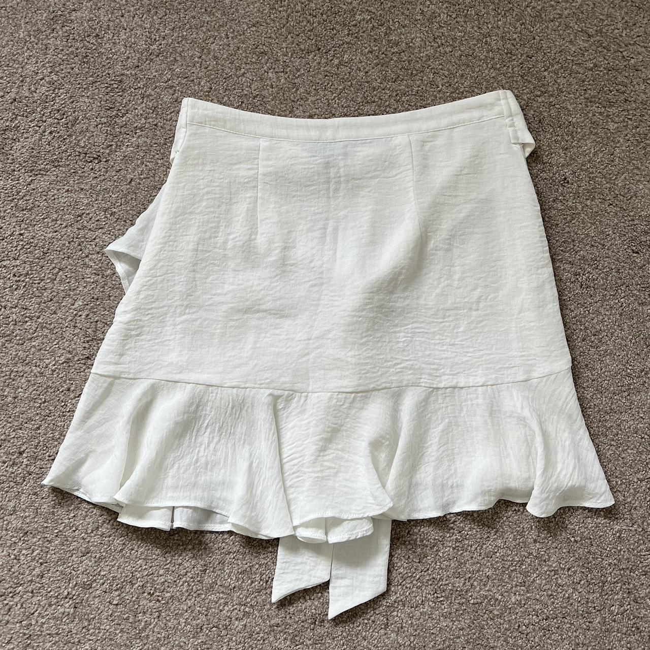 Topshop white ruffle skirt. Size 10. Worn a handle... - Depop
