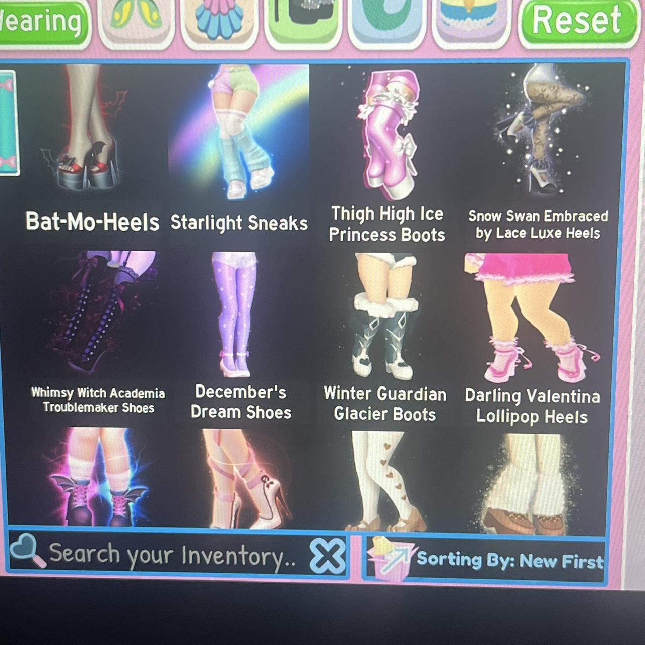 Royale high shoes// $8 each besides goddess heels... - Depop