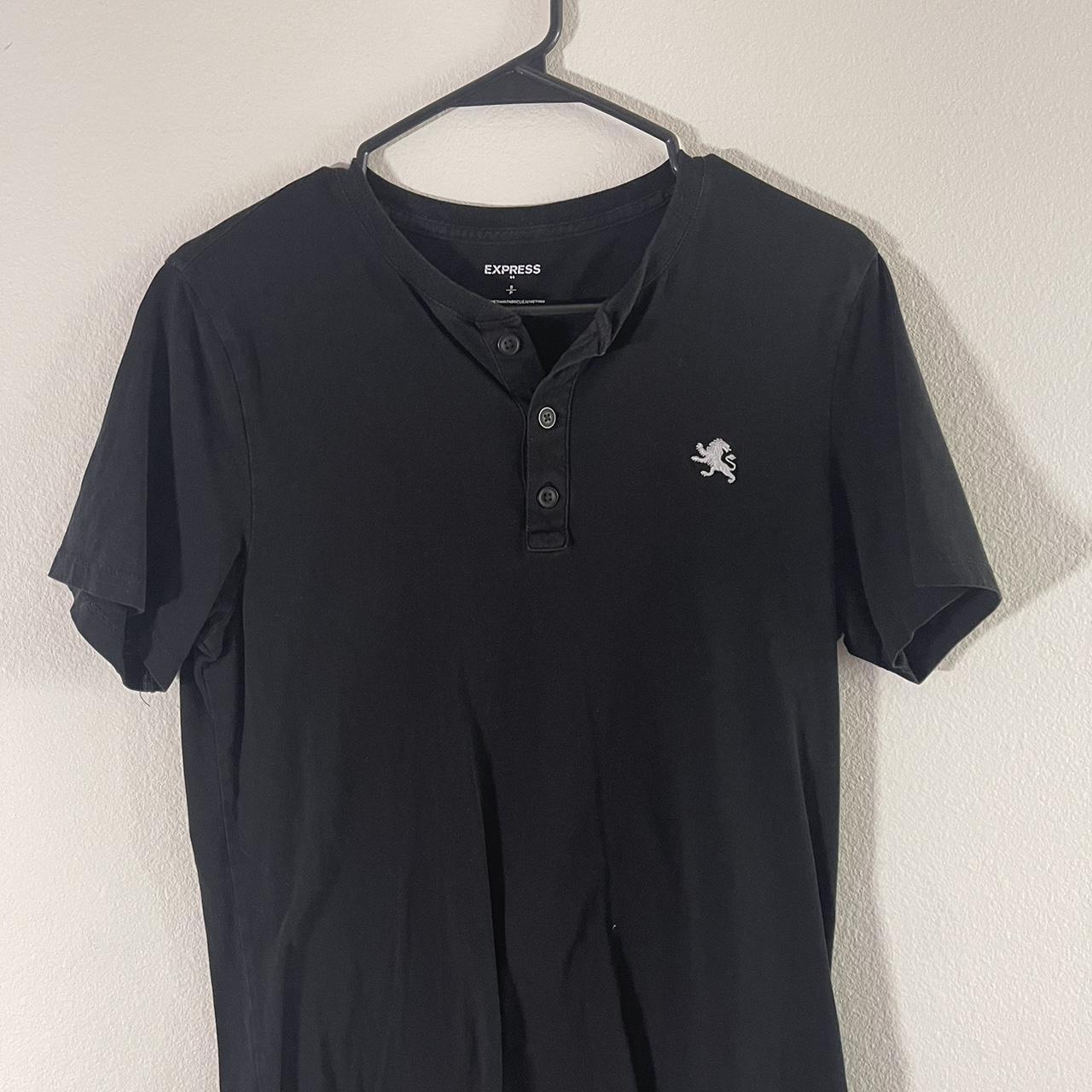 Plain Express shirt with logo Size: small - Depop