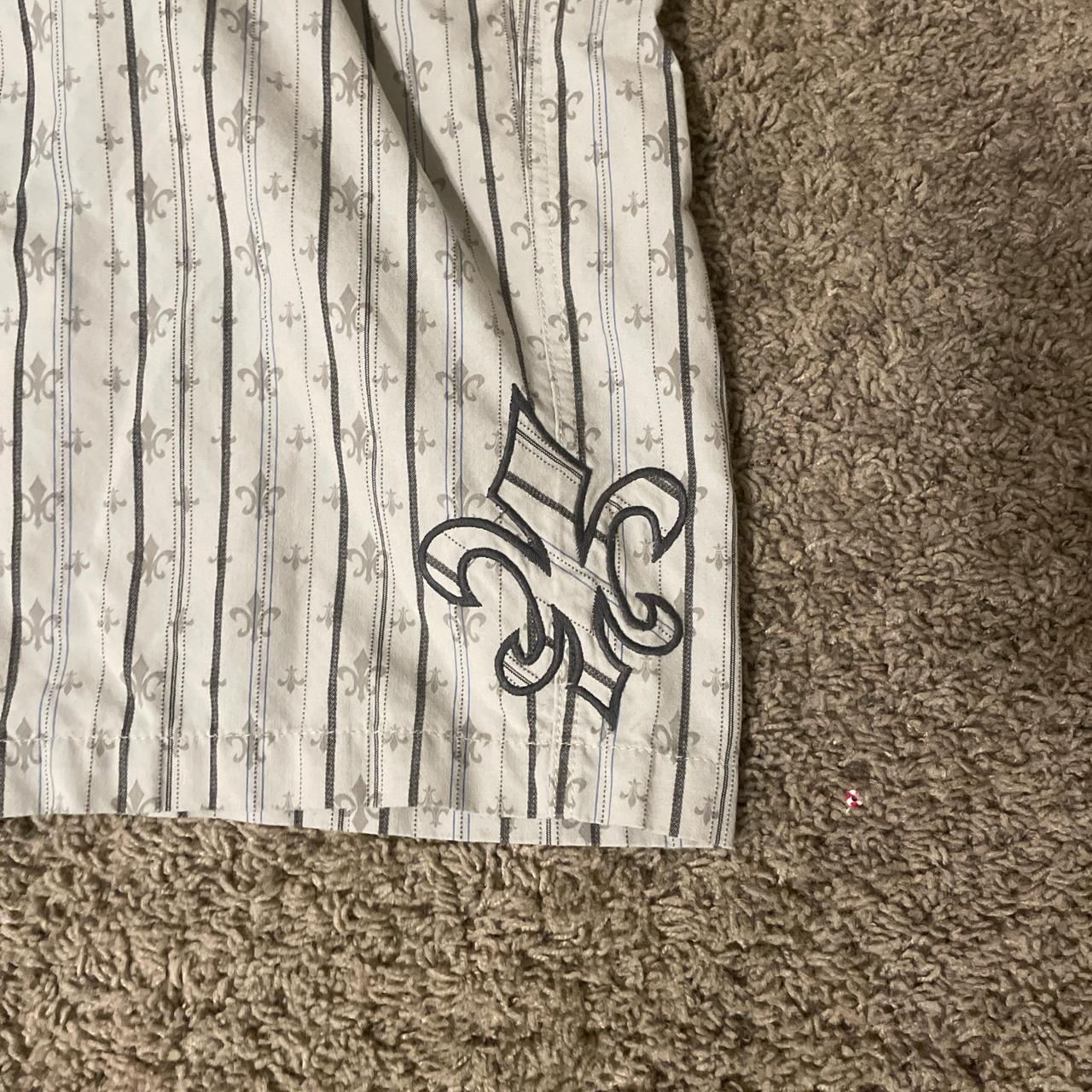 Micros size 38 Baggy jorts 20$ 12 inch leg opening - Depop