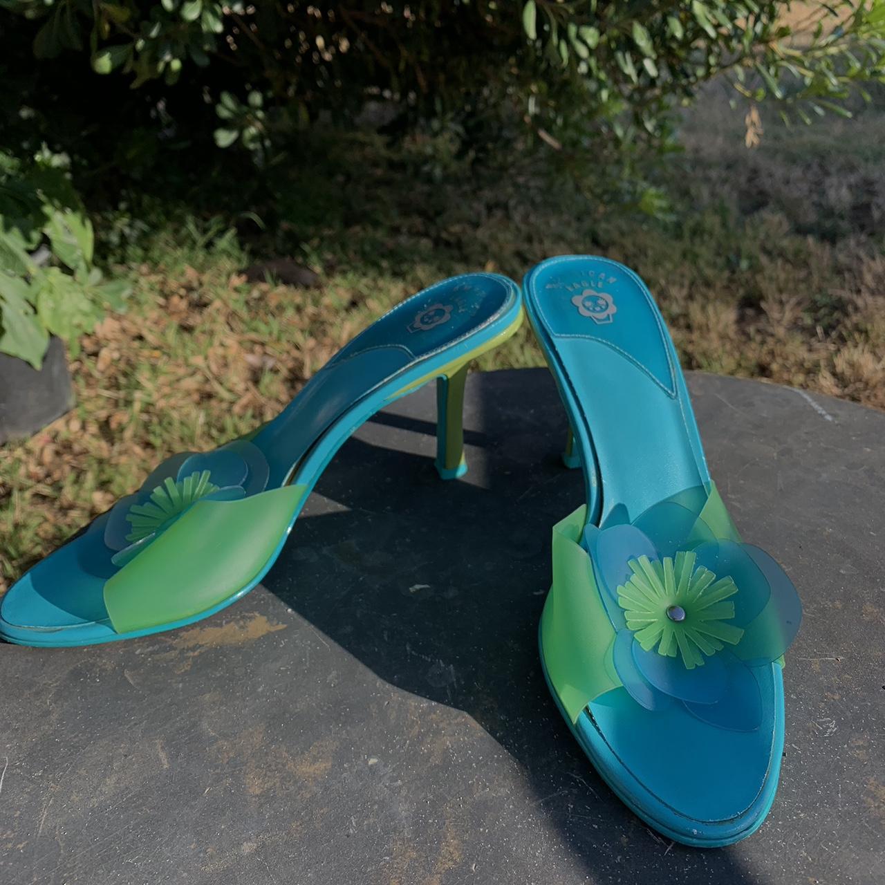2000s blue and green flower slides with a 2" heel... - Depop