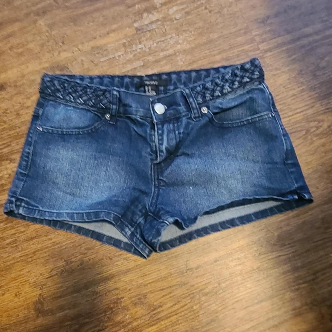 Forever 21 Short Shorts / Size 27 / Dark Blue /... - Depop