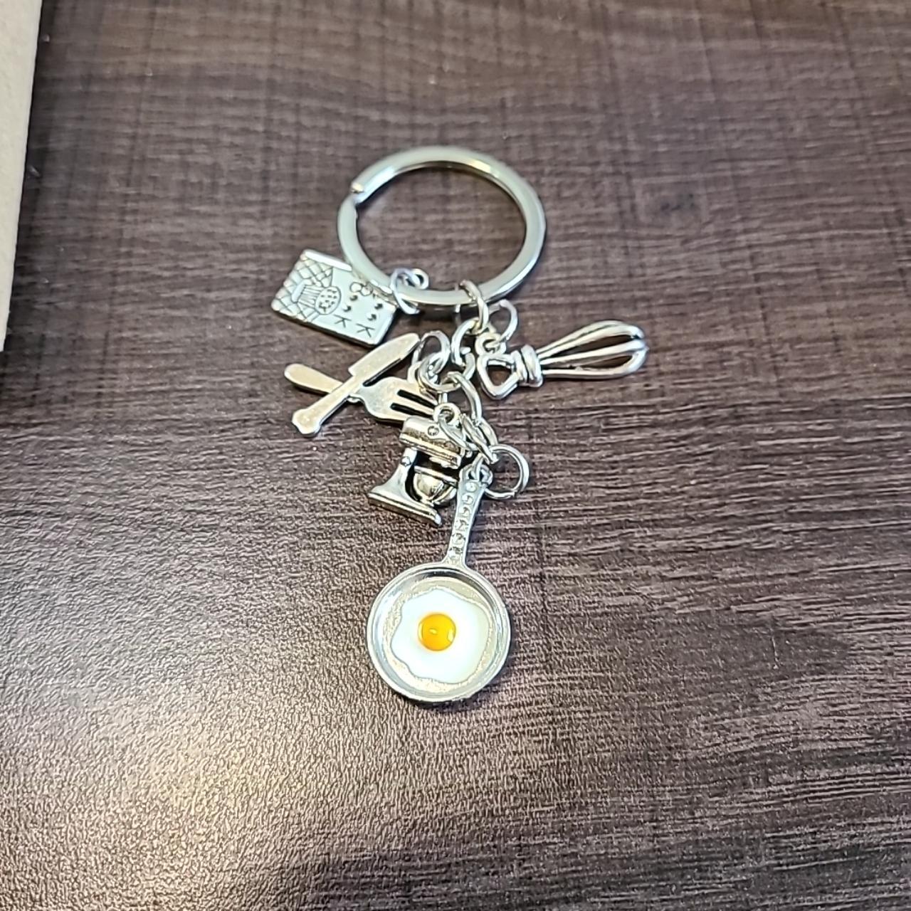 Unbranded Cooking Theme Keychain Unisex NWOT This... - Depop