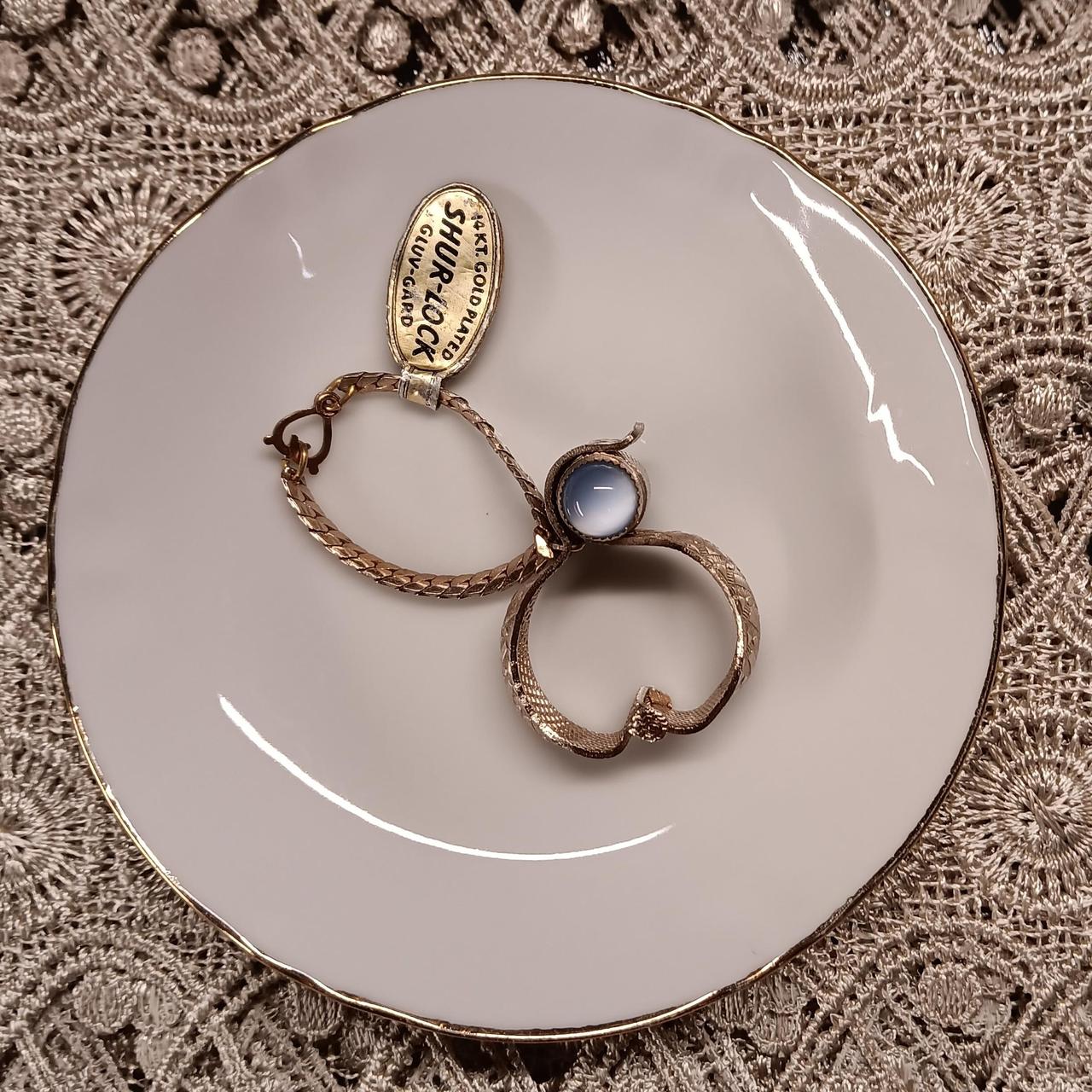 ANTIQUE 14k Gold Plated SHUR-LOCK GLUV-GARD Glove... | Depop