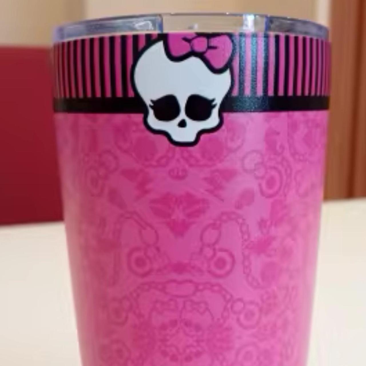 Monster high Tumbler Instant buy is on #monsterhigh... - Depop
