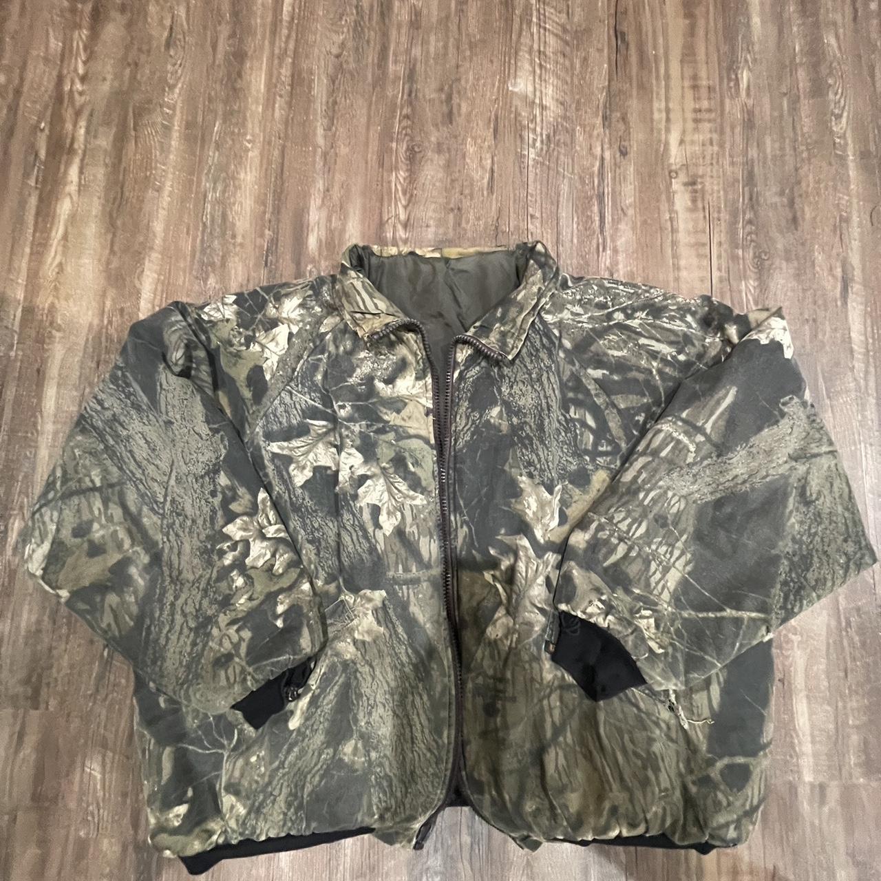 Realtree camo jacket •Large •small holes • great... | Depop
