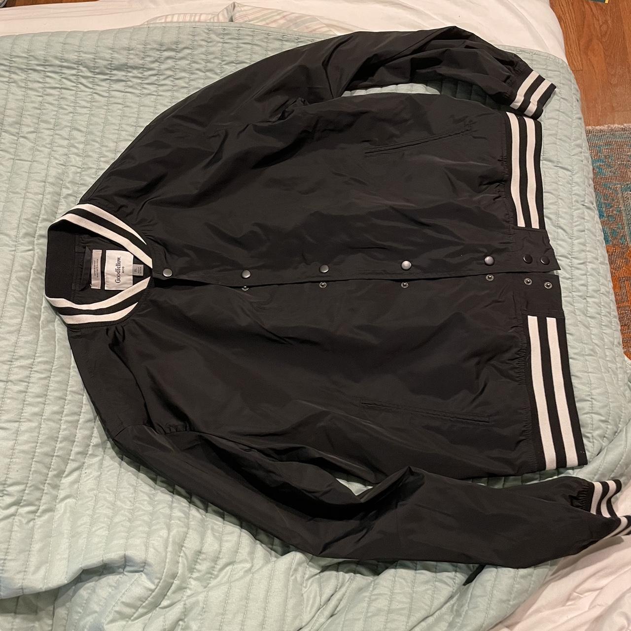 xl goodfellow water resistant jacket, like new - Depop