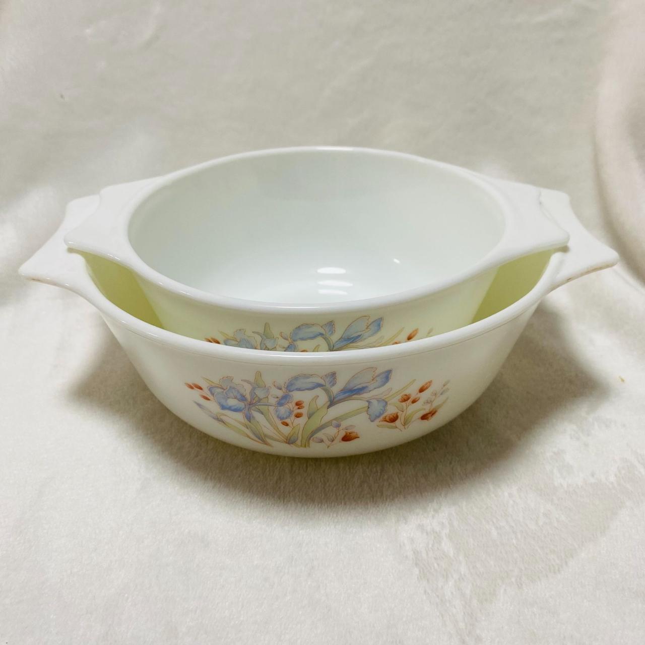 English Pyrex Blue Iris Floral Casserole Dishes 1 Qt... - Depop