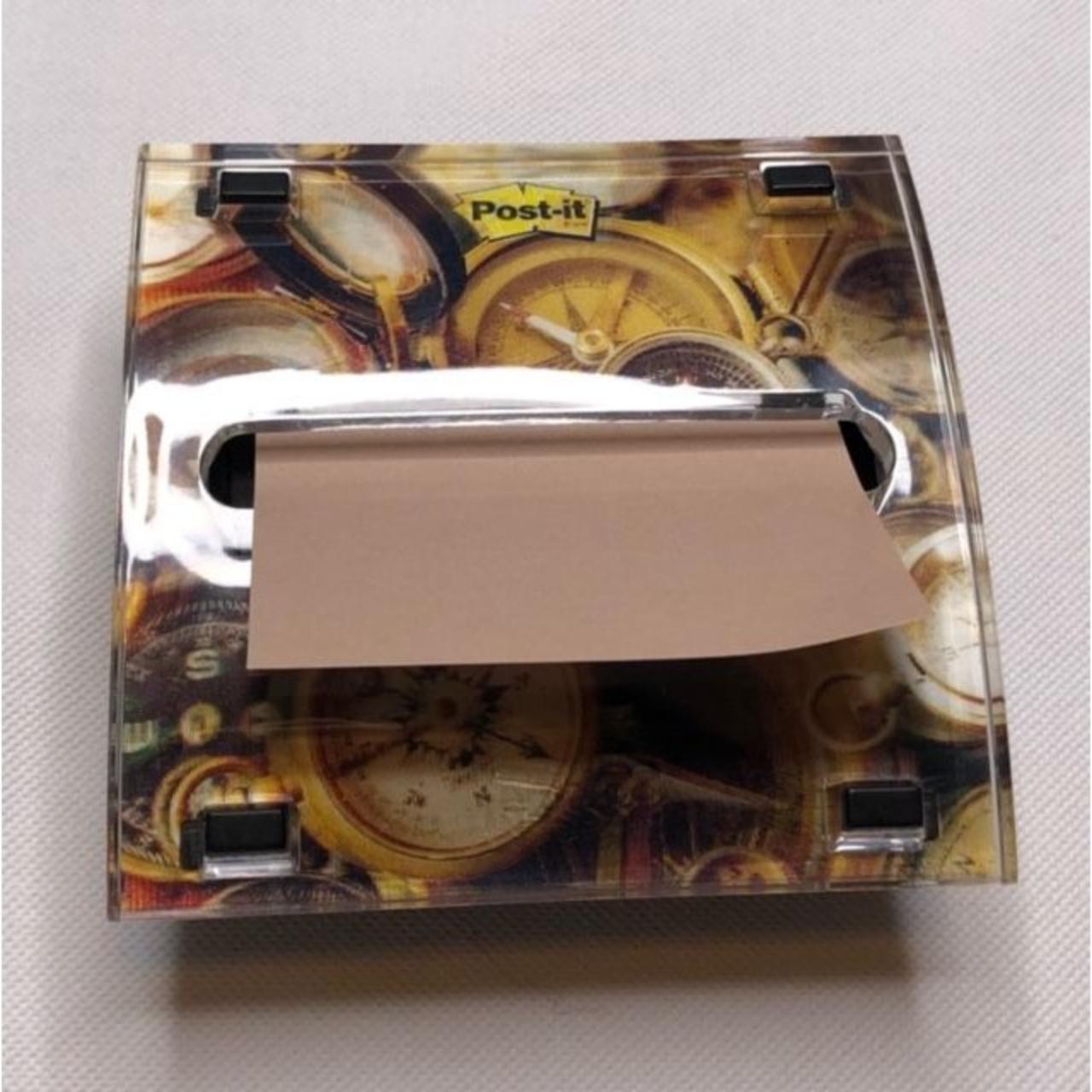 A handy 3m Post It Dispenser adorned with a unique... - Depop